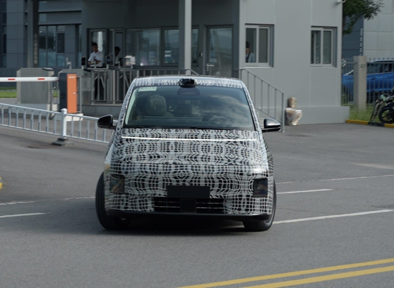 Le prototype du monospace électrique LI Auto Mega est de sortie.