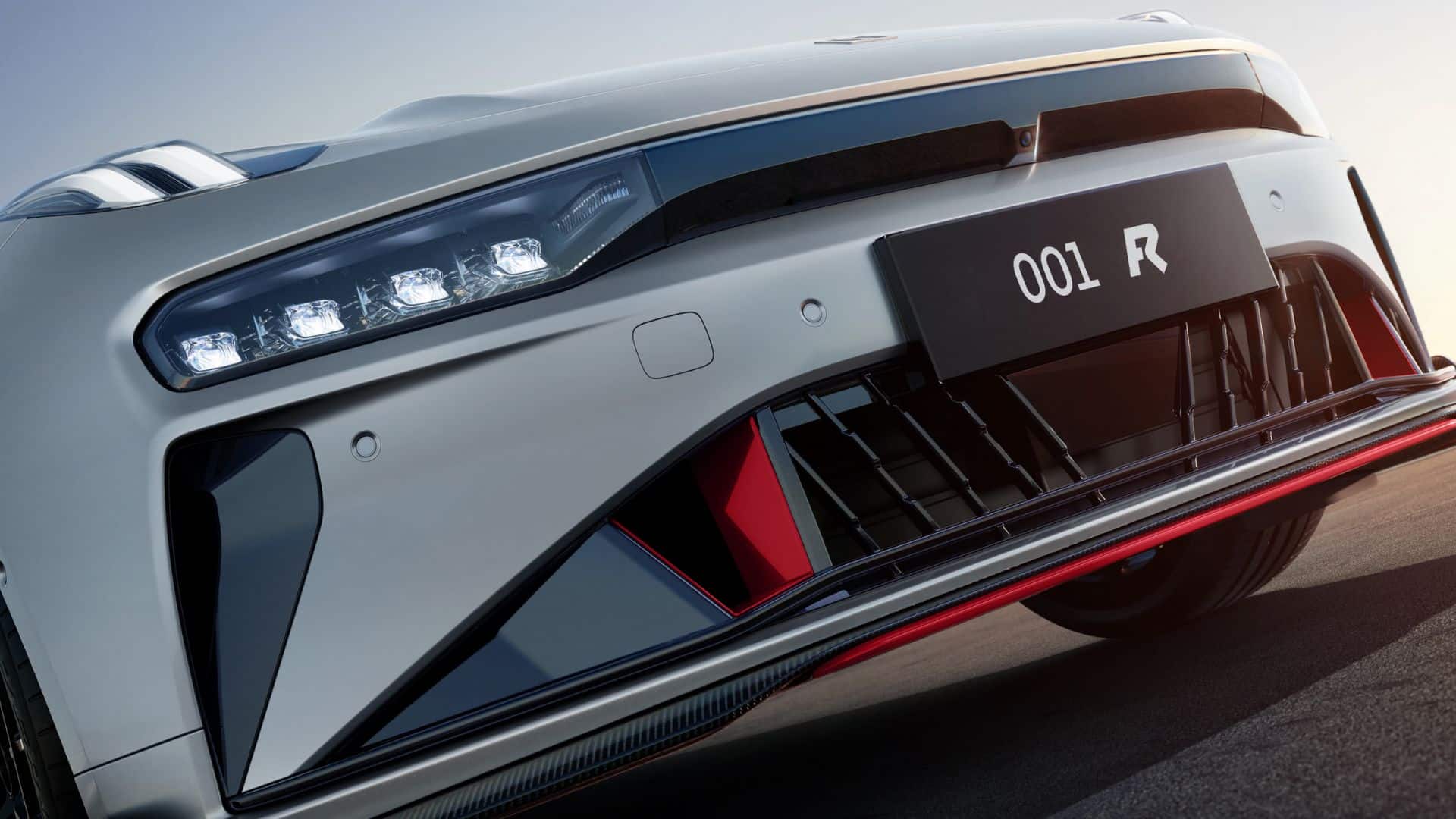 Zeekr 001 : batterie, autonomie, recharge, performances, prix