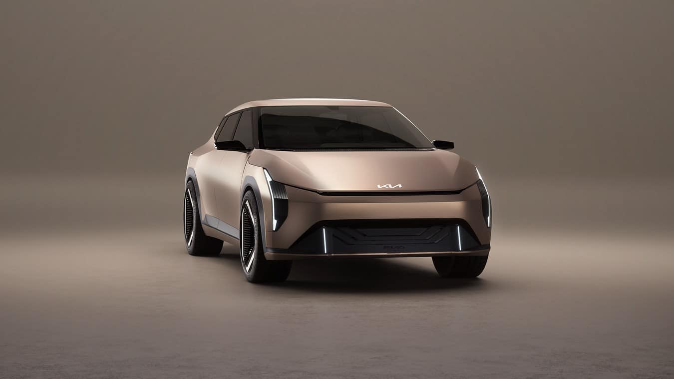 Futures voitures électriques de Kia : voici le SUV compact EV3 et la berline EV4