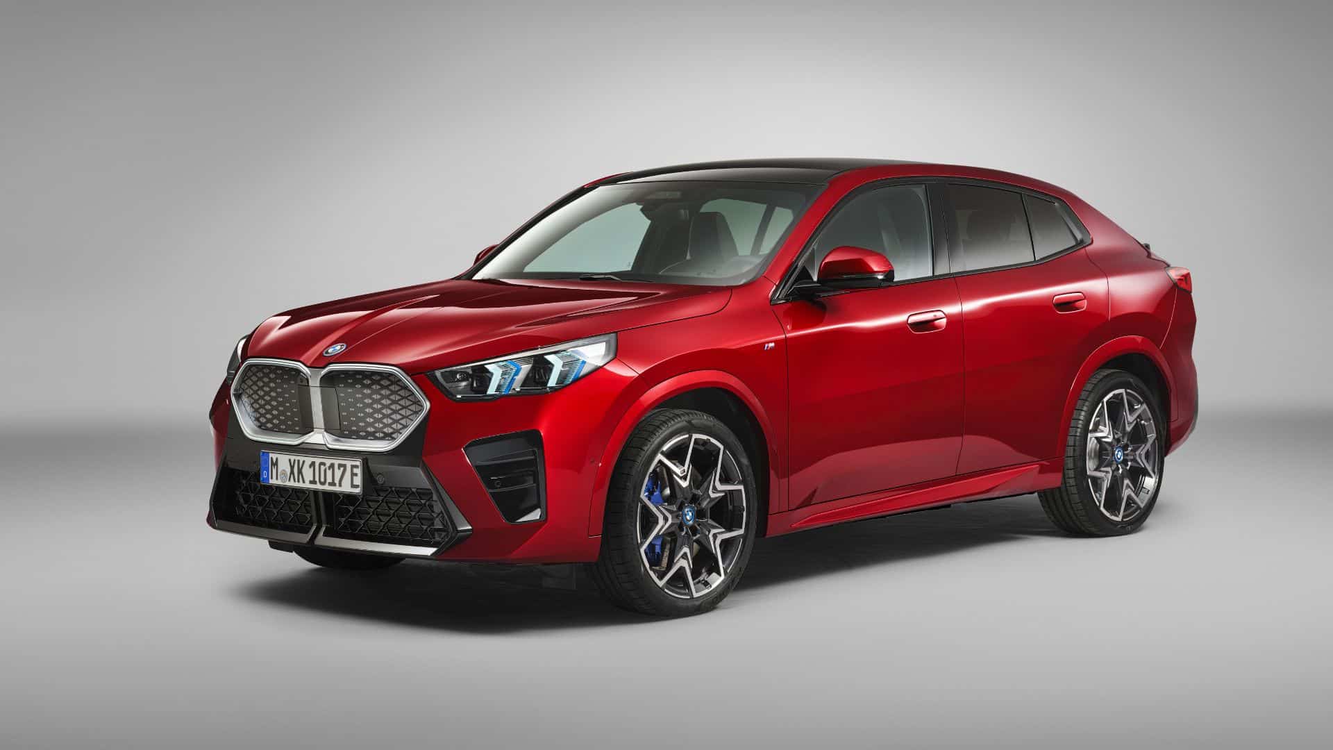 BMW iX2 : batterie, autonomie, recharge, performances