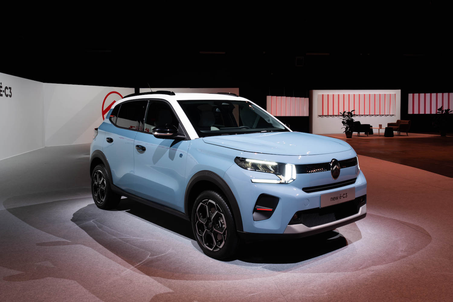 Présentation vidéo - Nouvelle C3 électrique : belle autonomie et petit ...