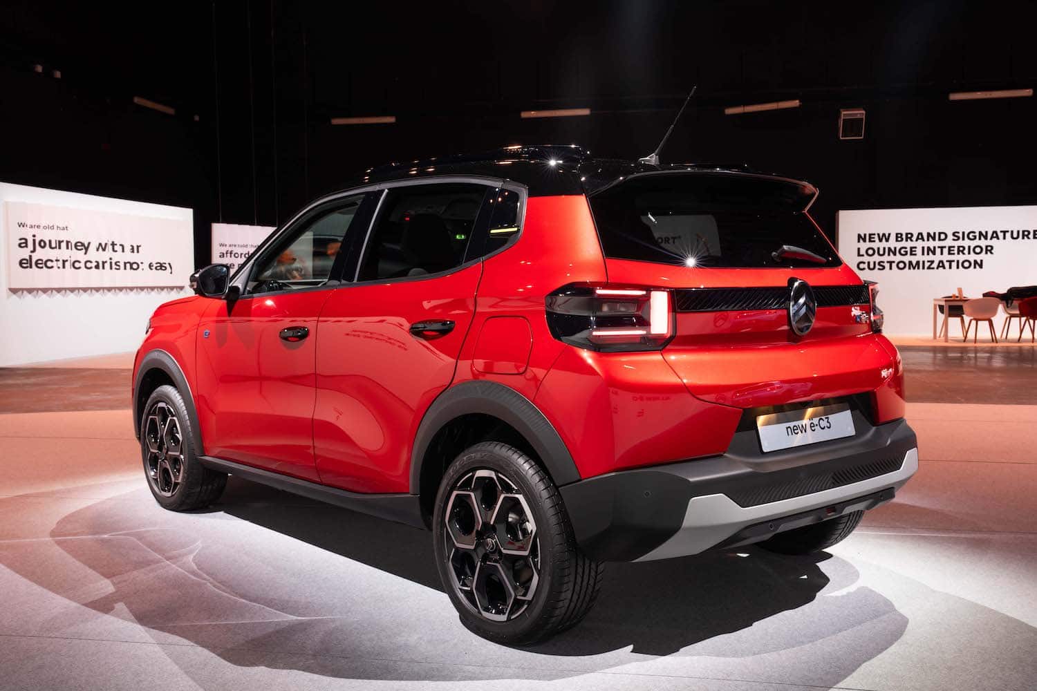 Présentation vidéo - Nouvelle C3 électrique : belle autonomie et petit ...