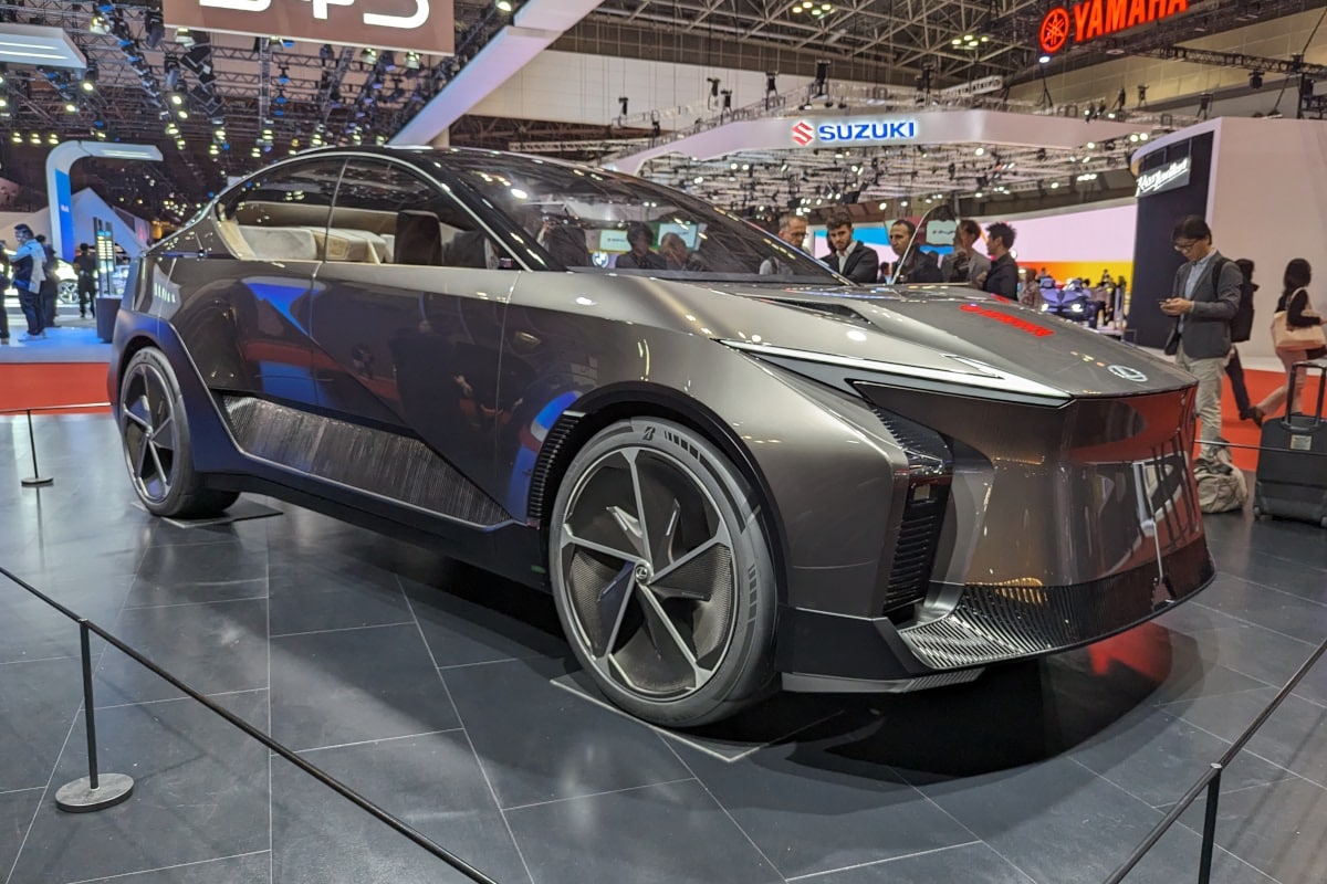 Lexus est maintenant focalisé sur l'électrique avec les concepts LF-ZC et LF-ZL