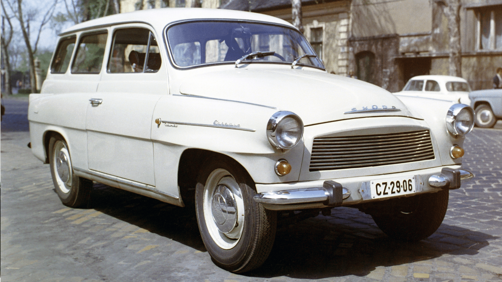 Projet Voltavia - On a trouvé NOTRE Skoda Octavia de 1968 : mi-rouille ...