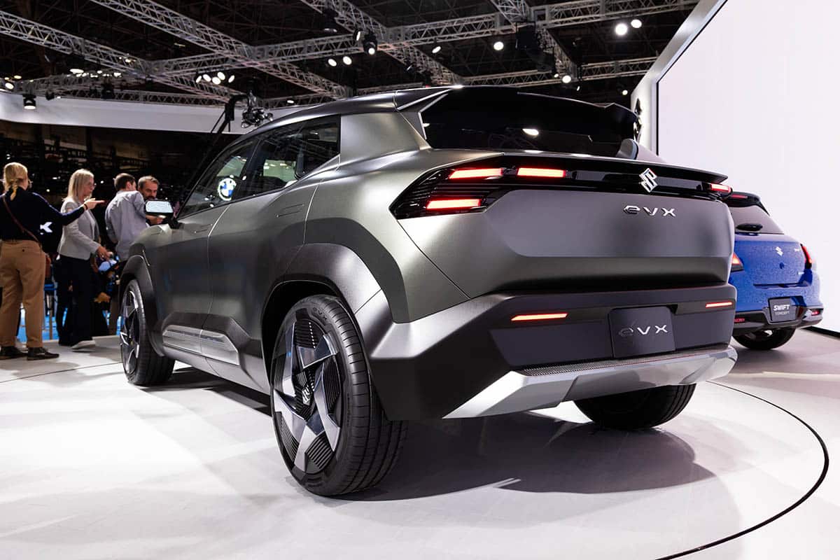 Suzuki eVX Concept : on est monté à bord du futur SUV électrique de la ...