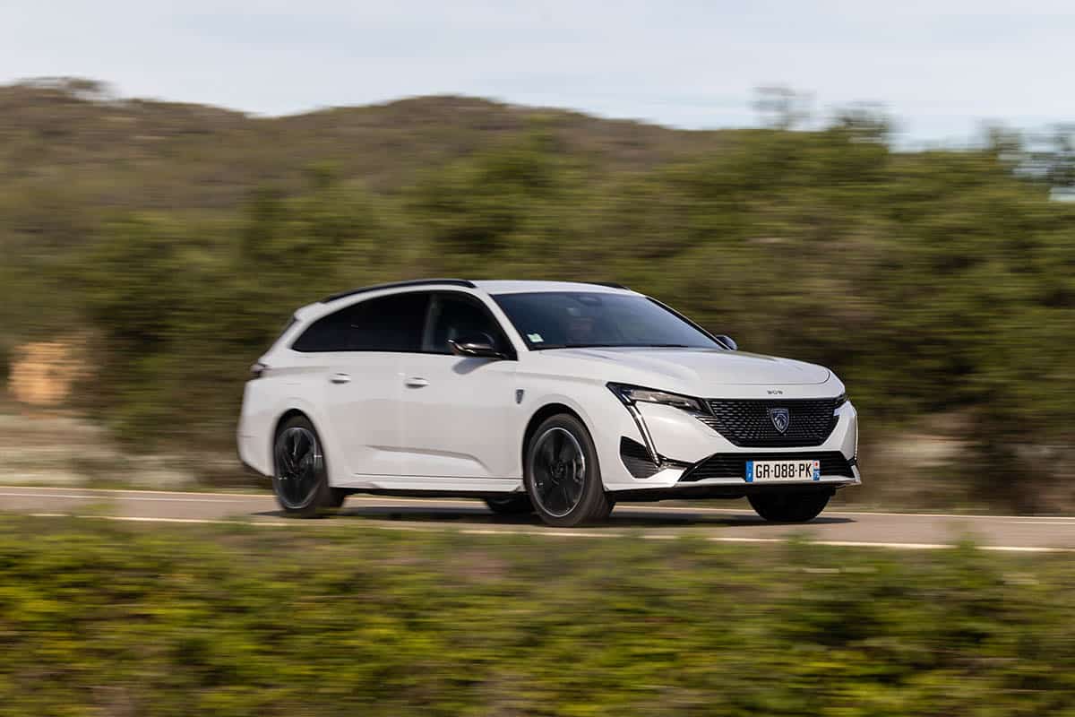 Essai – Peugeot e-308 SW : un break électrique presque seul au monde