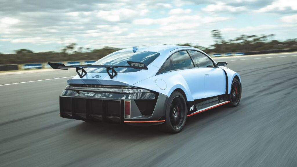 Ioniq 6 N : le modèle le plus rapide jamais construit par Hyundai sera ...