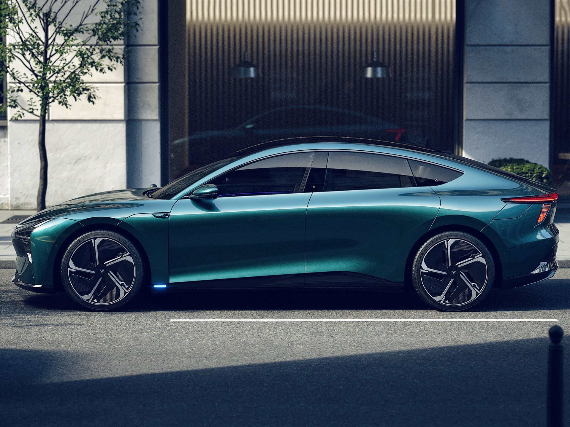Geely et Baidu présentent leur berline électrique Jiyue 07