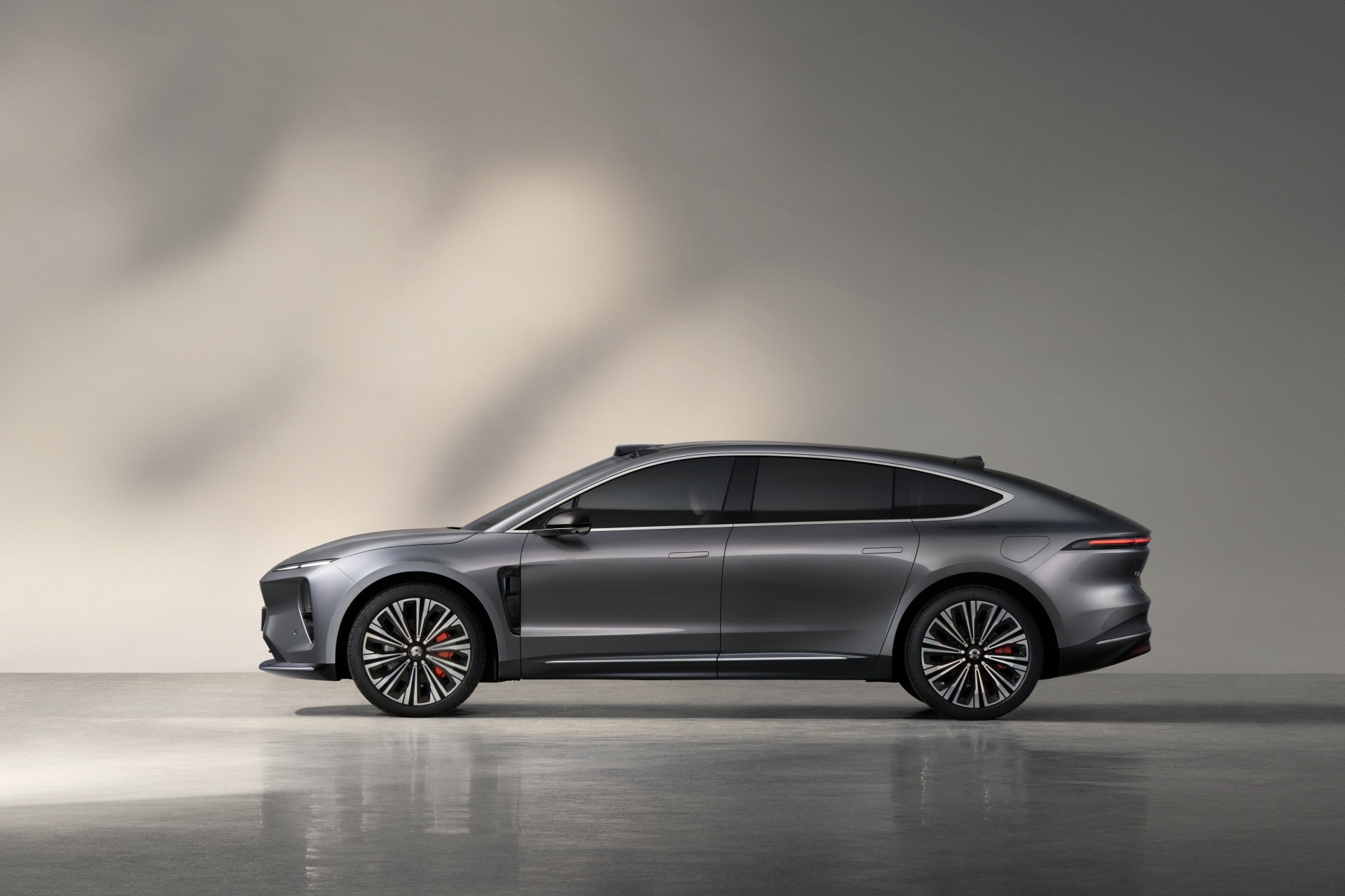 Avec la berline électrique ET9, Nio se replace au dessus de la mêlée