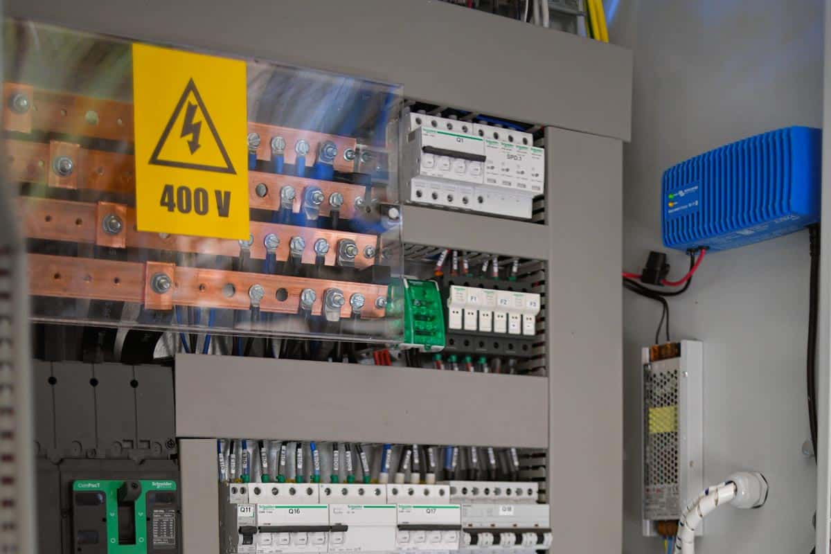 Interview - Marny Energy donne une deuxième vie aux batteries de voiture électrique en les ...