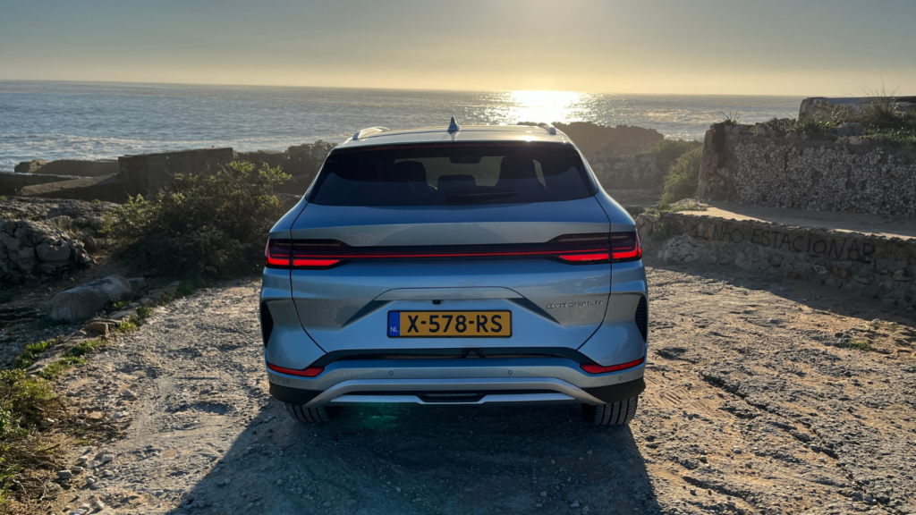 BYD Seal U : batterie, autonomie, recharge, performances