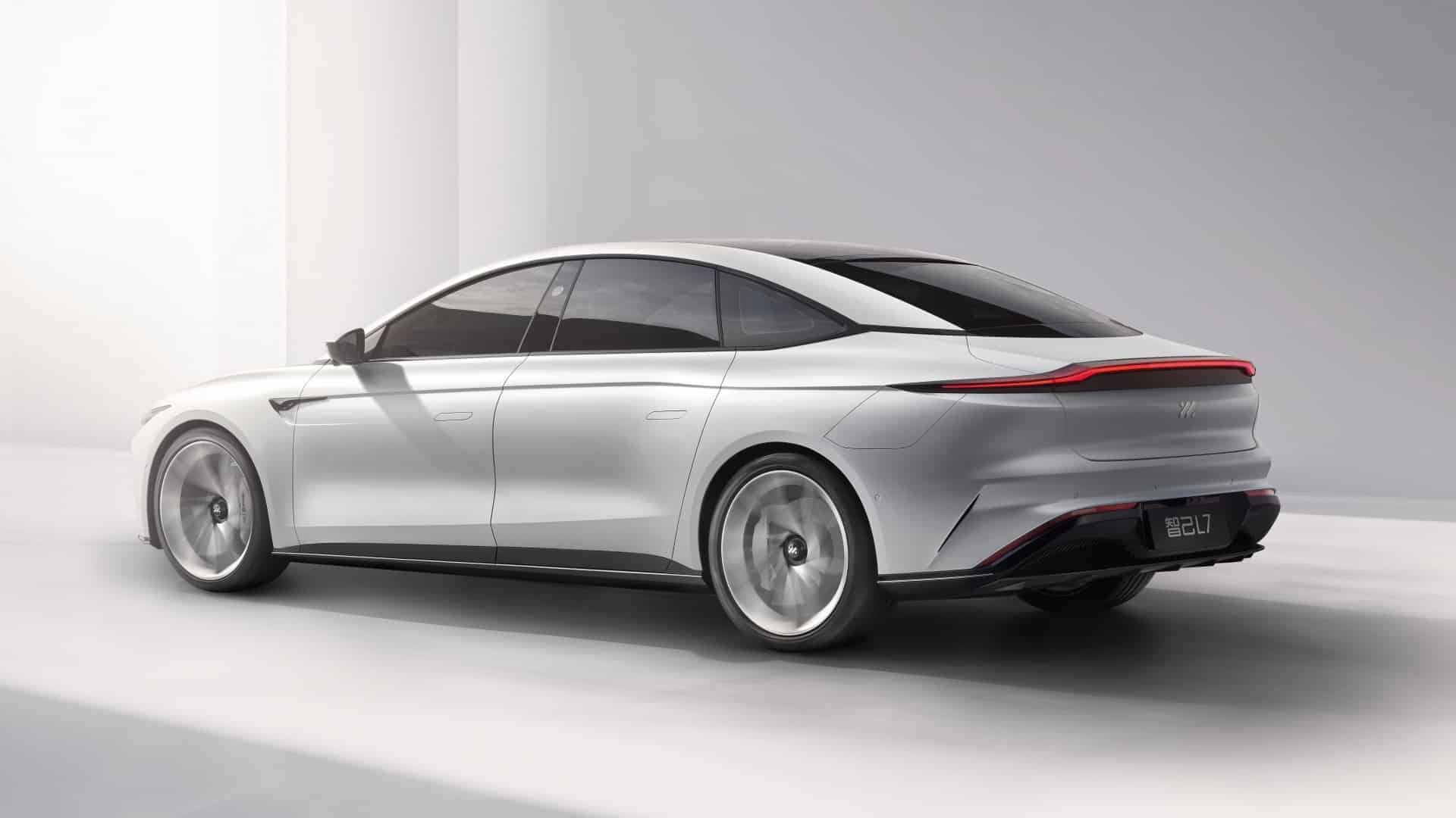 MG veut monter en gamme avec la berline IM L6 à grosse autonomie