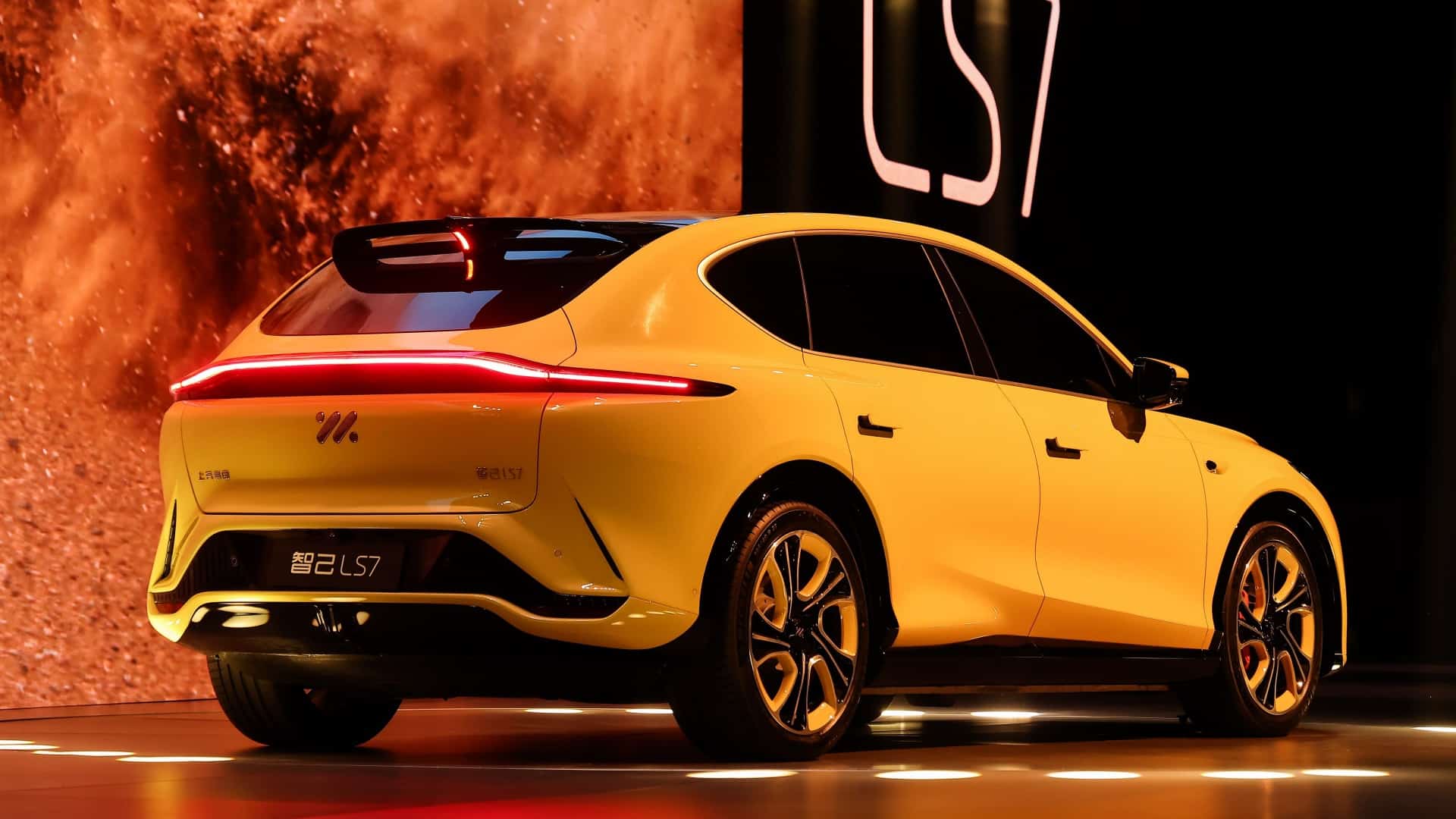 MG veut monter en gamme avec la berline IM L6 à grosse autonomie