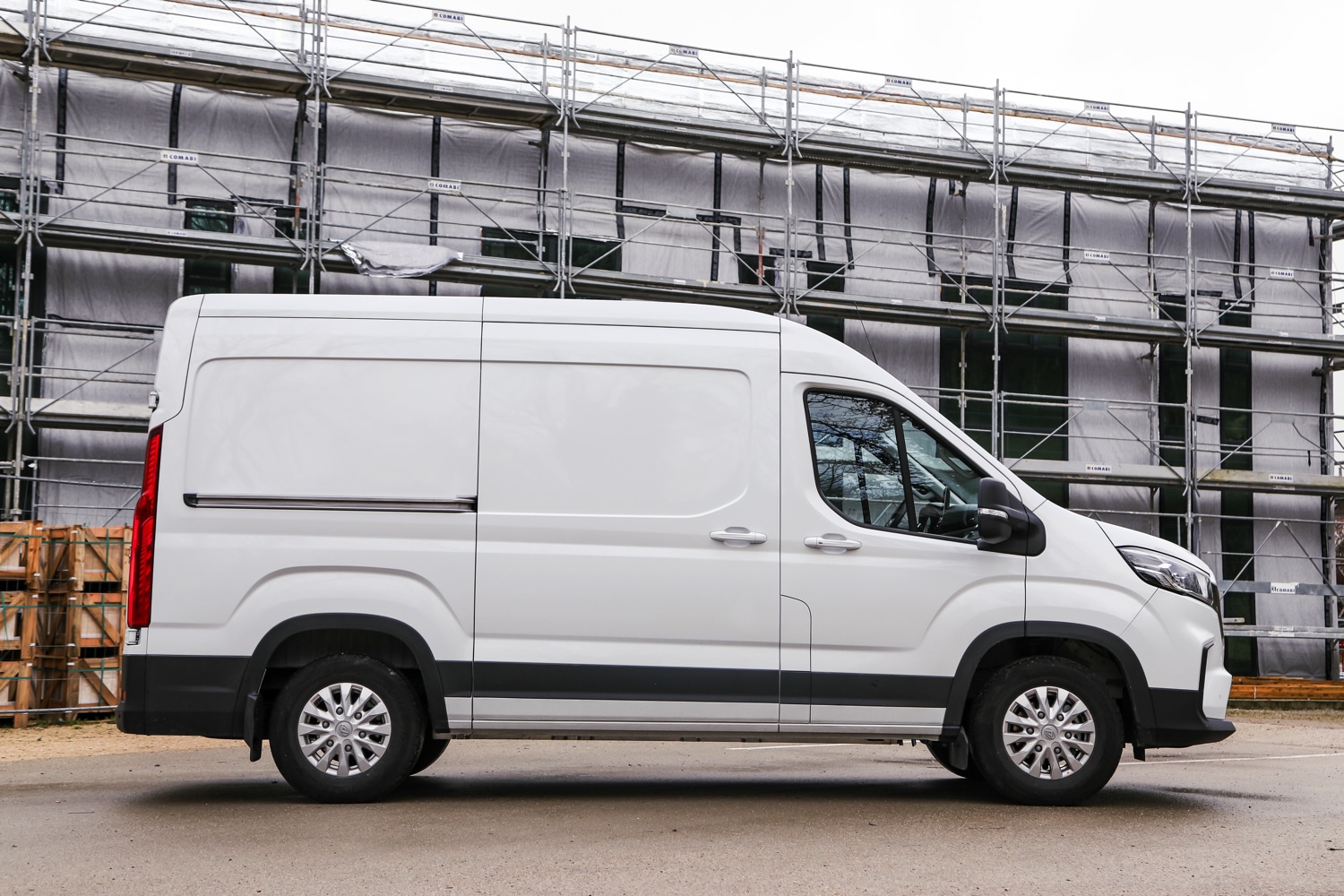 Maxus eDeliver9 : ESSAI complet de l'utilitaire électrique suréquipé