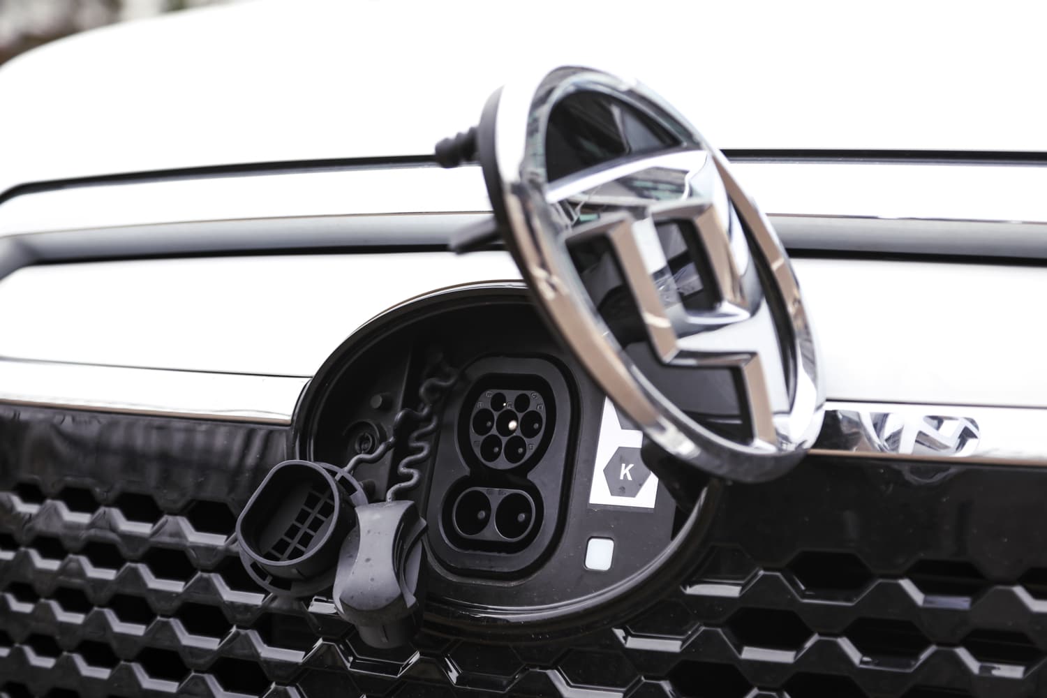 Maxus eDeliver9 : ESSAI complet de l'utilitaire électrique suréquipé