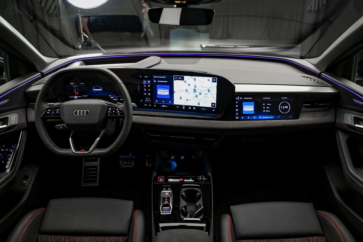Audi Q6 e-tron : les nouveautés à bord du SUV premium en vidéo