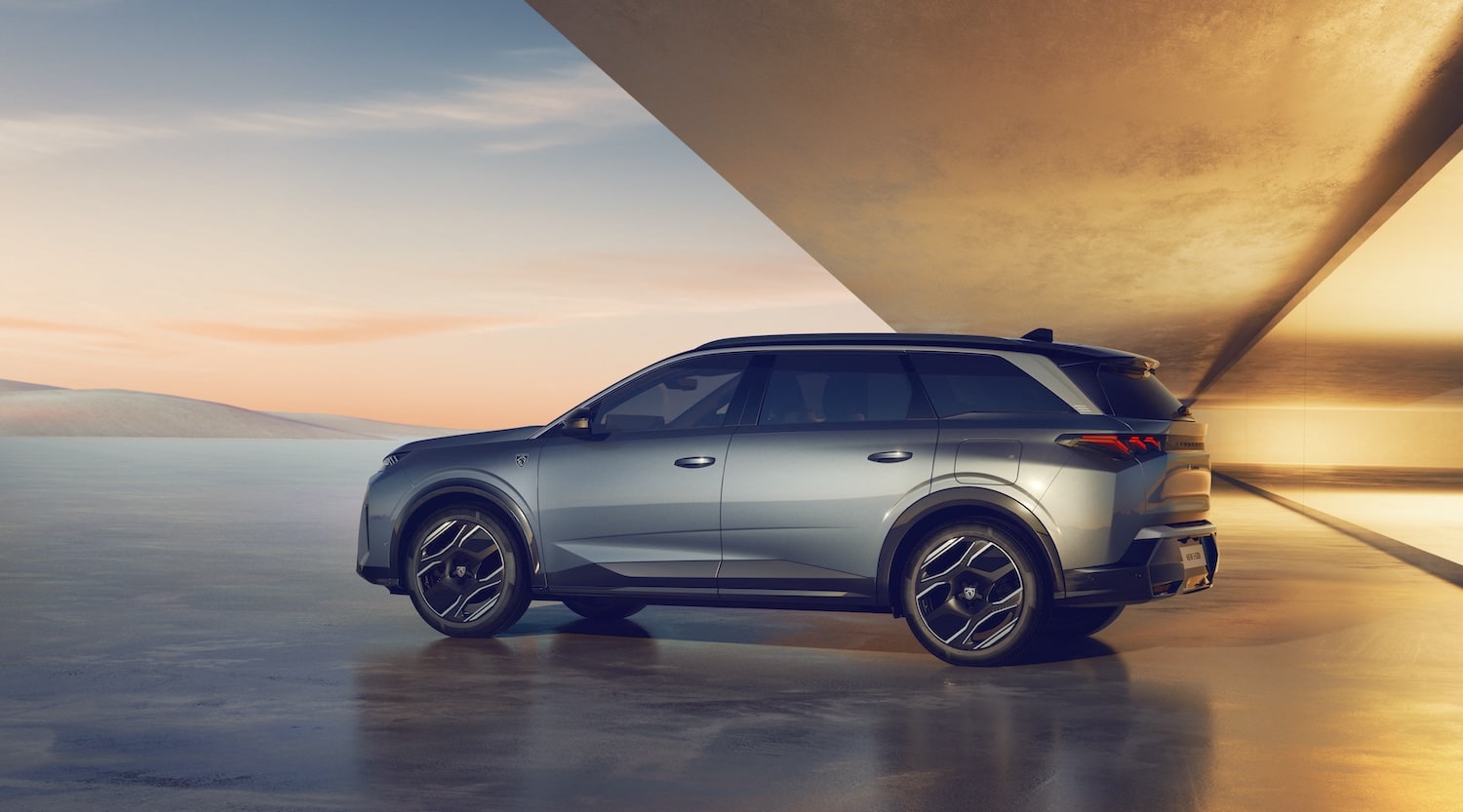 Peugeot e-5008 : voici le grand SUV électrique 7 places avec 660 km d ...