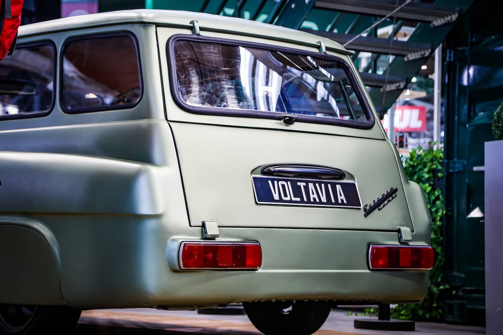 Skoda Voltavia - Comment va réagir le public de Rétromobile face à ...