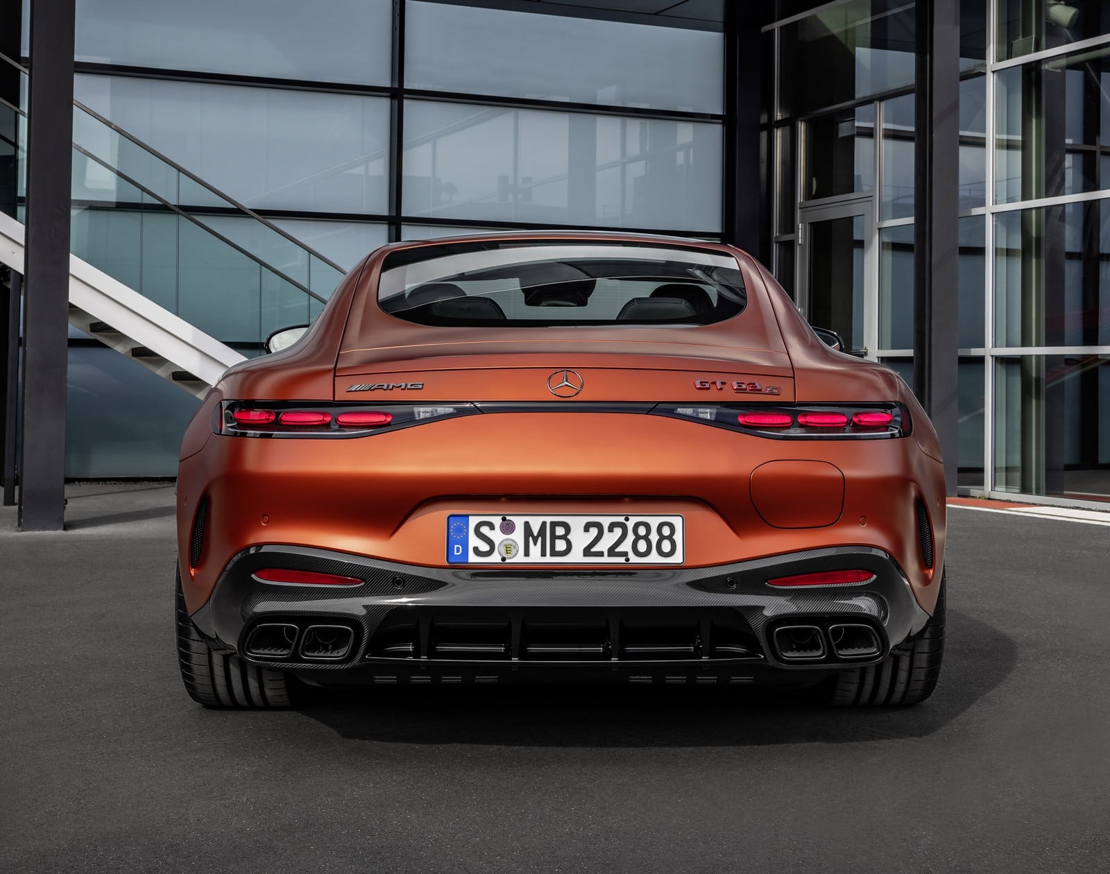 Mercedes-AMG GT 63 S E Performance : l'hybride se déchaîne