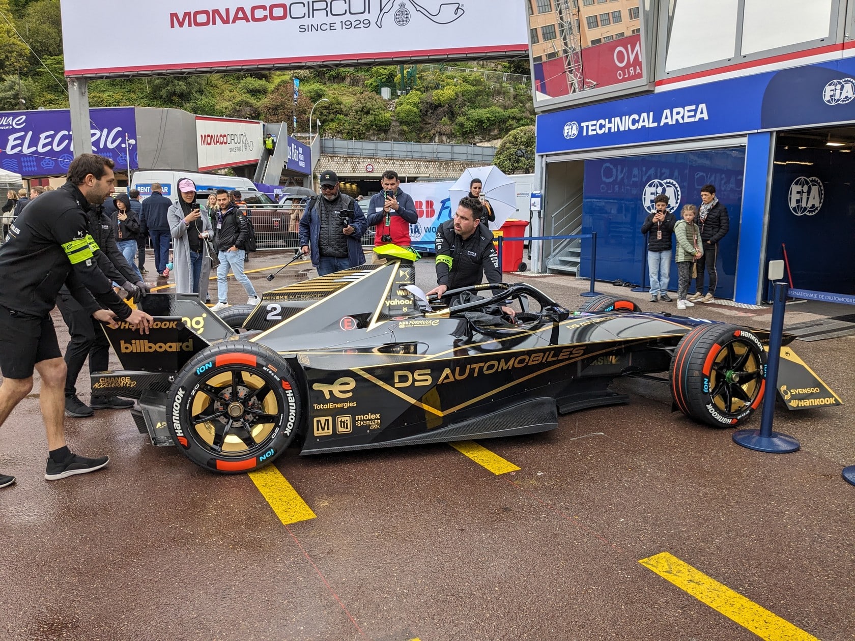 Formule E : un jour au cœur de l'E-Prix de Monaco avec Cupra