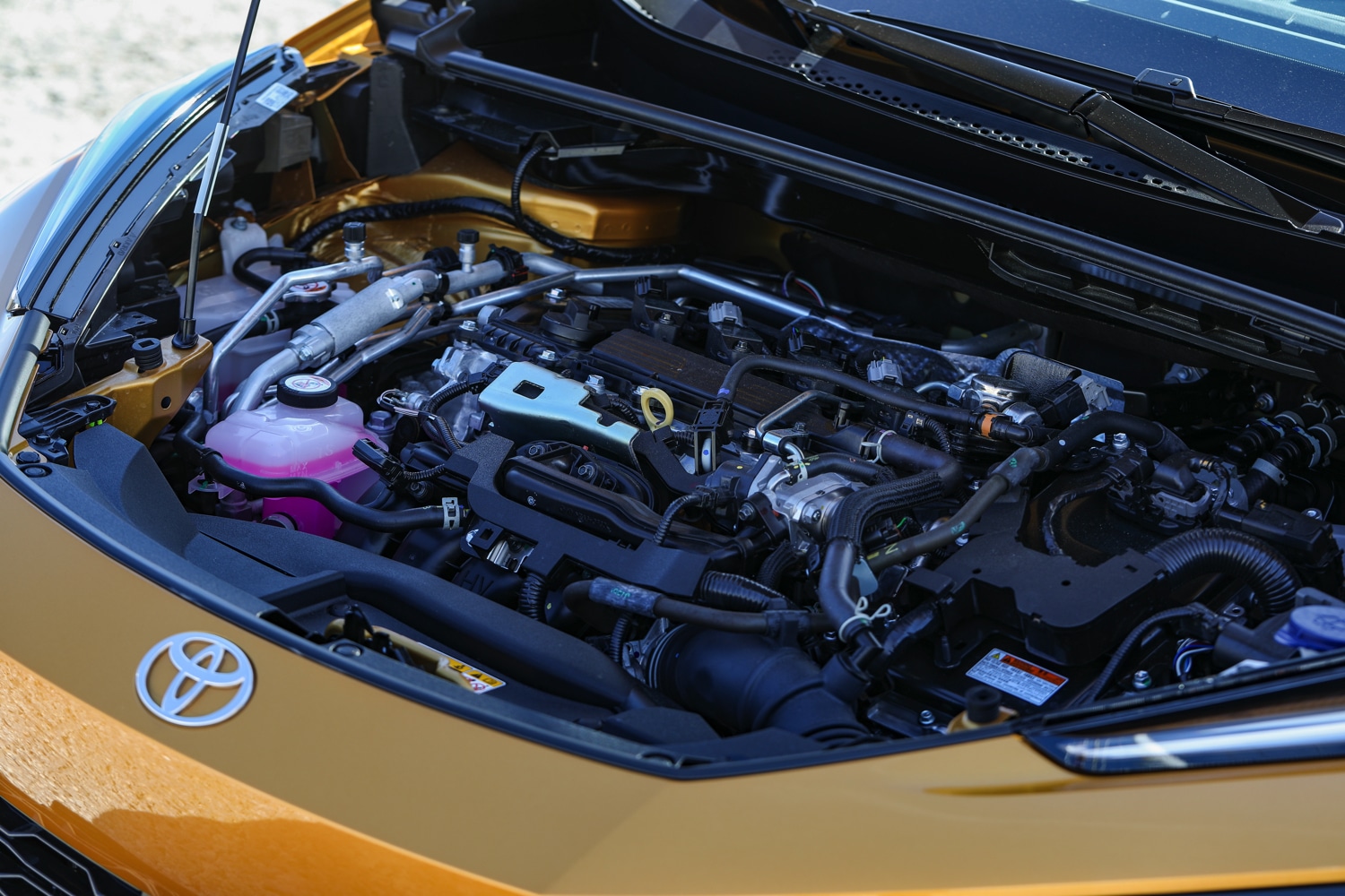 Toyota C-HR PHEV : notre ESSAI du SUV hybride rechargeable