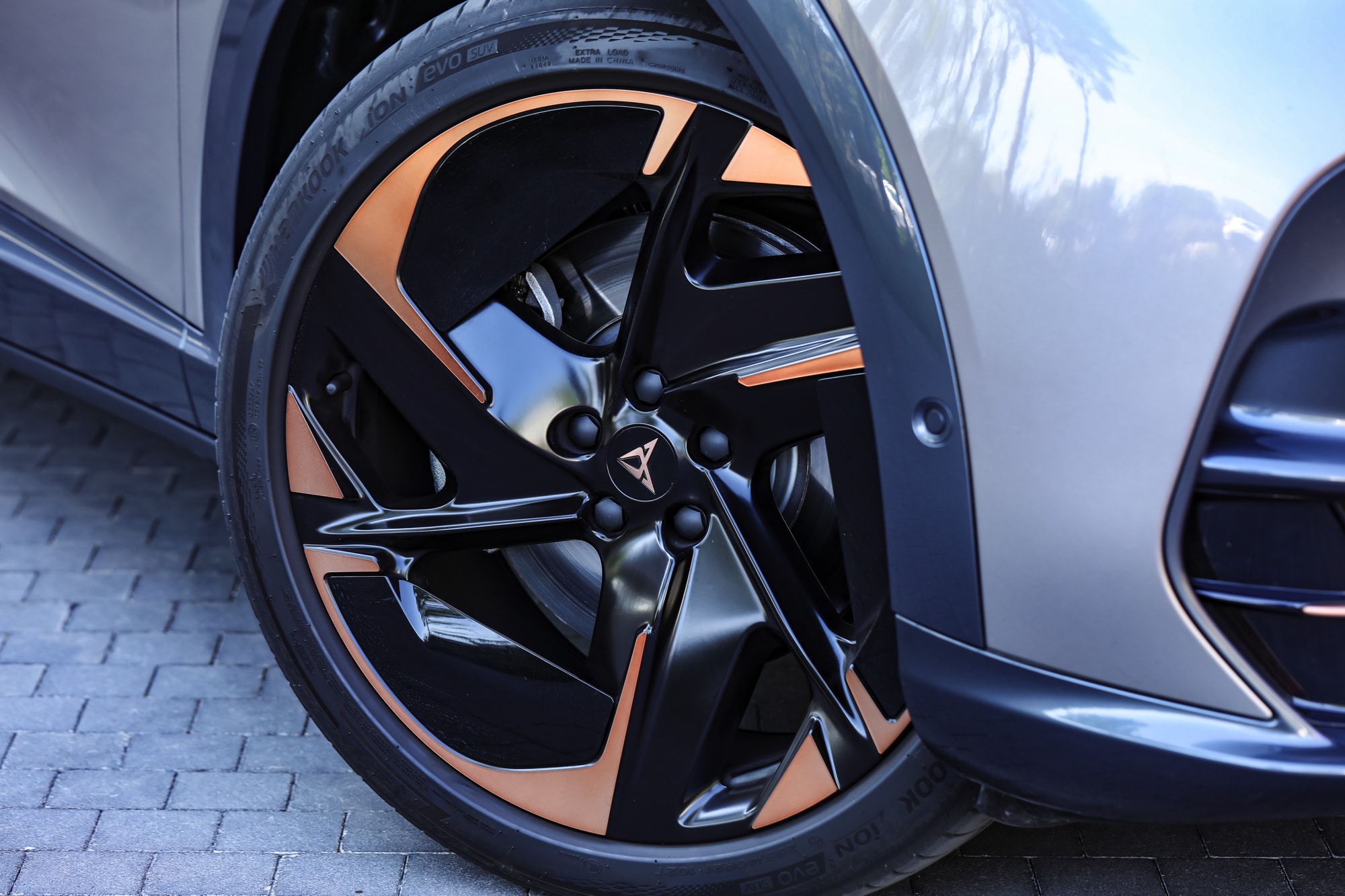 Cupra Tavascan VZ : ESSAI du SUV électrique 100% fun