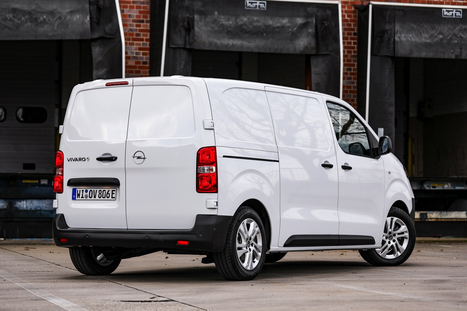 Opel Vivaro Electric 2024 : ESSAI de l'utilitaire électrique mid-size