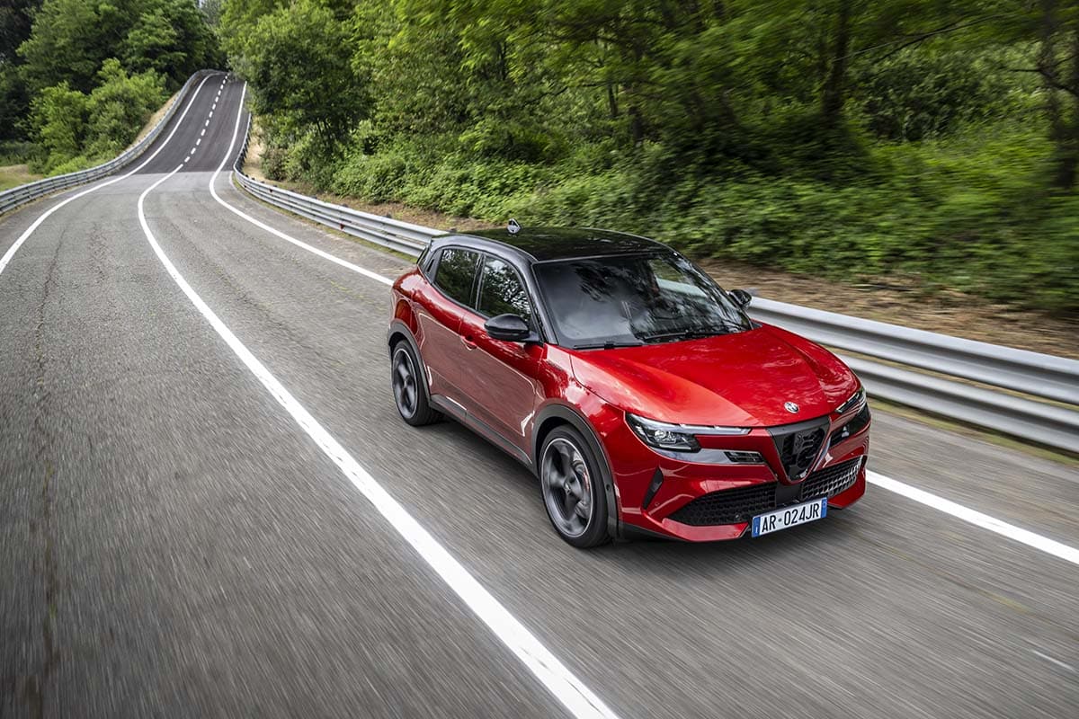 Essai - Alfa Romeo Junior Veloce : un SUV qui cache une vraie petite GTI