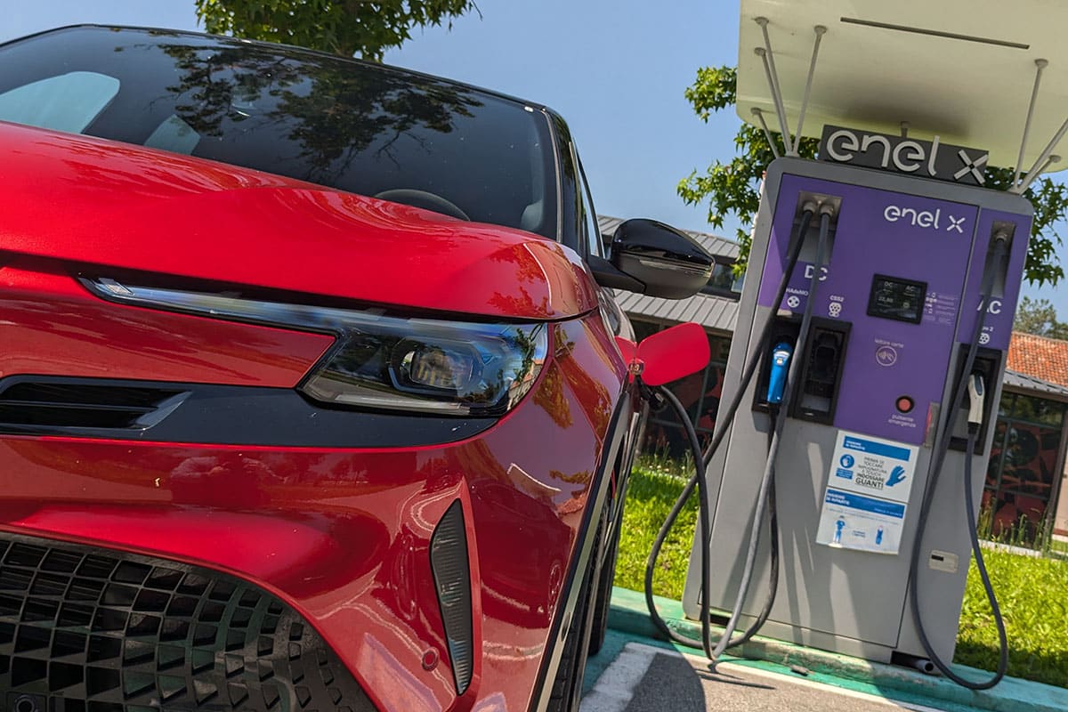 Essai - Alfa Romeo Junior Veloce : un SUV qui cache une vraie petite GTI