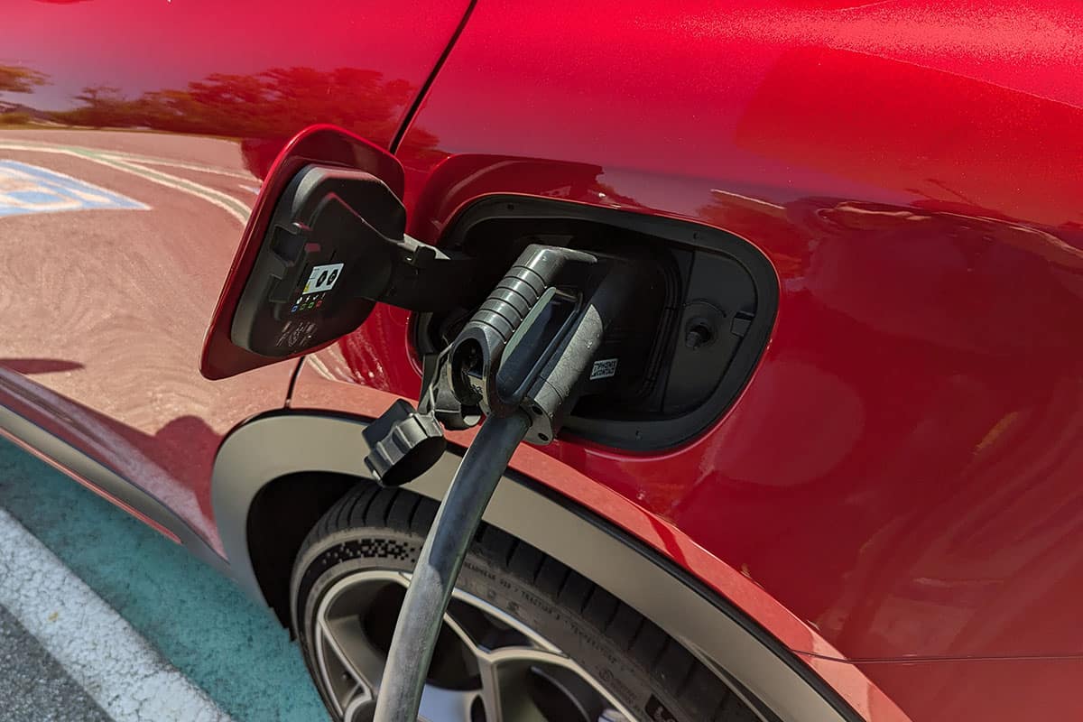 Essai - Alfa Romeo Junior Veloce : un SUV qui cache une vraie petite GTI