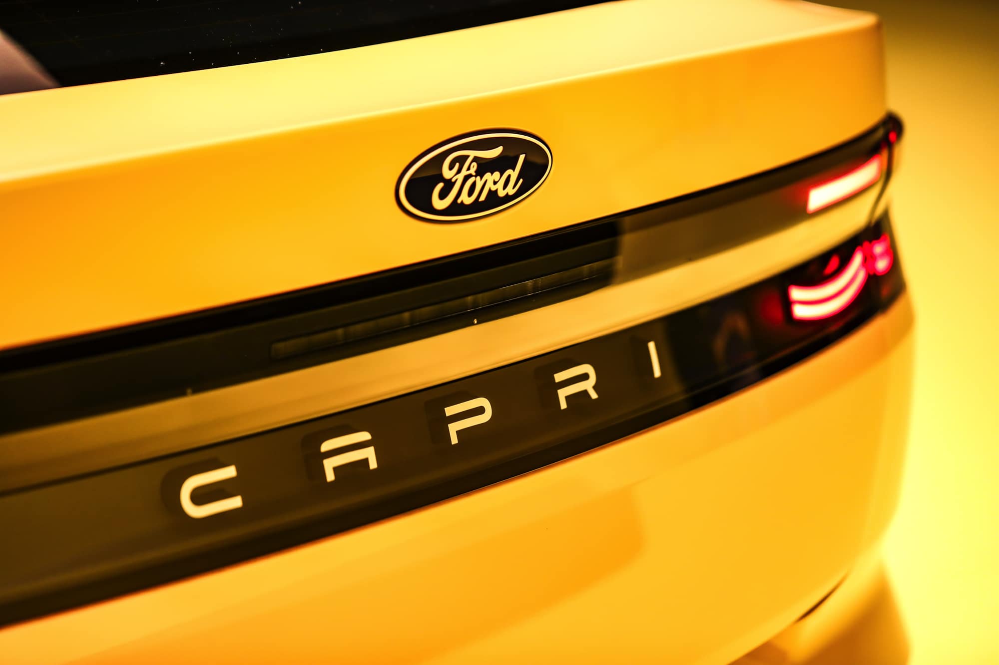 Ford Capri : À BORD du nouveau SUV coupé 100% électrique