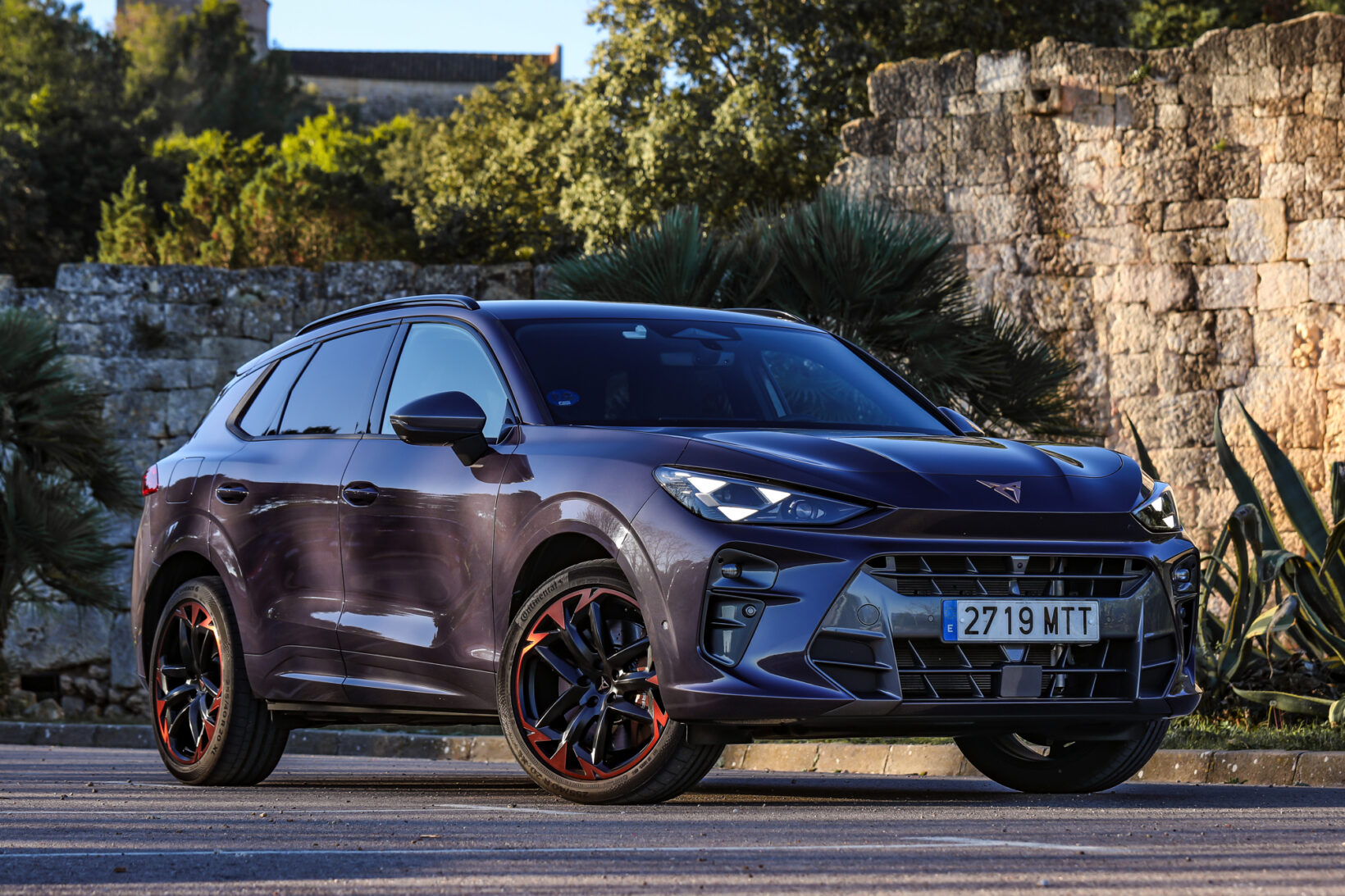 Cupra Terramar VZ (2024) : ESSAI du SUV hybride rechargeable