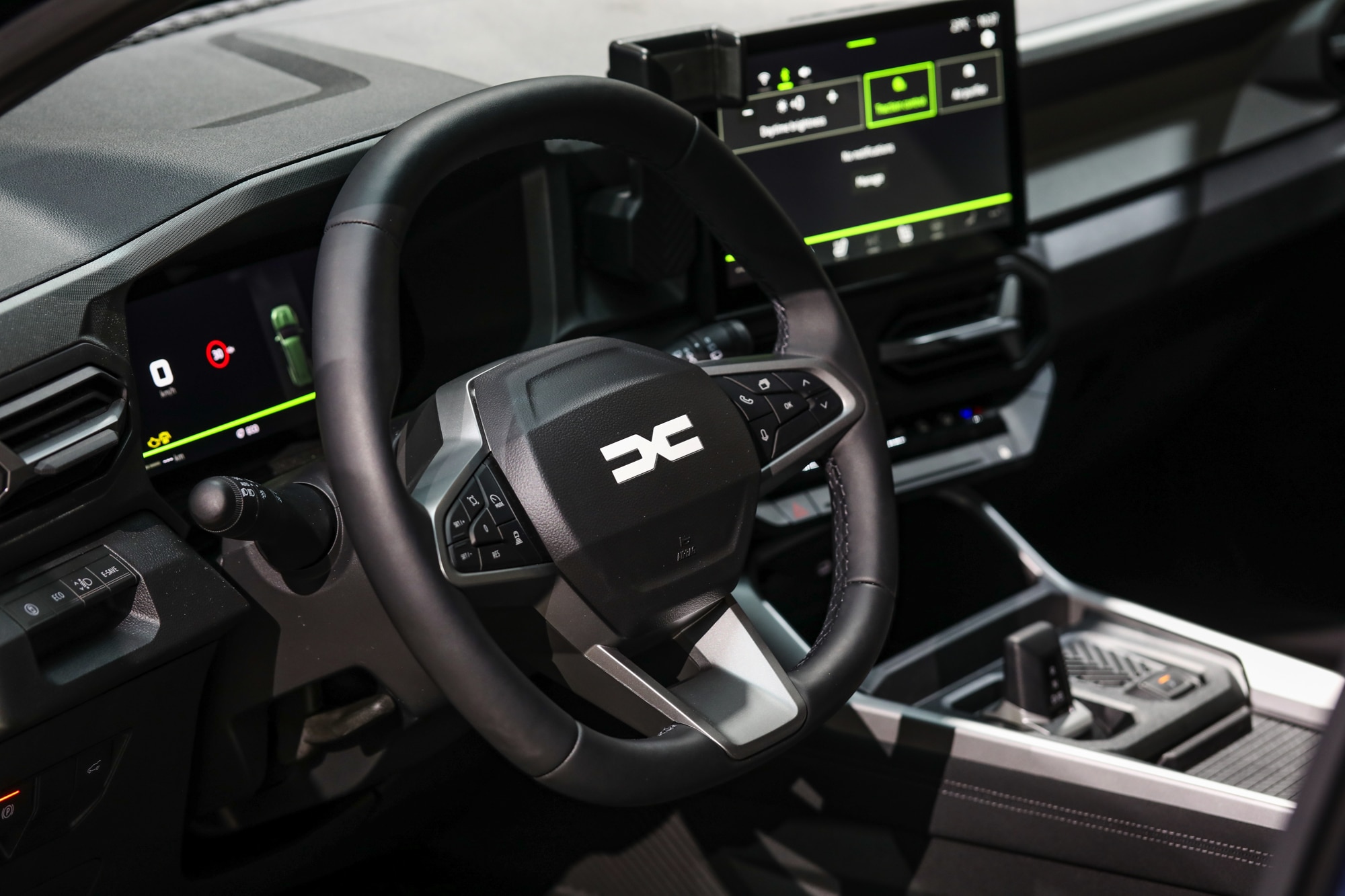 Dacia Bigster Hybrid 155 : notre découverte à bord du SUV hybride