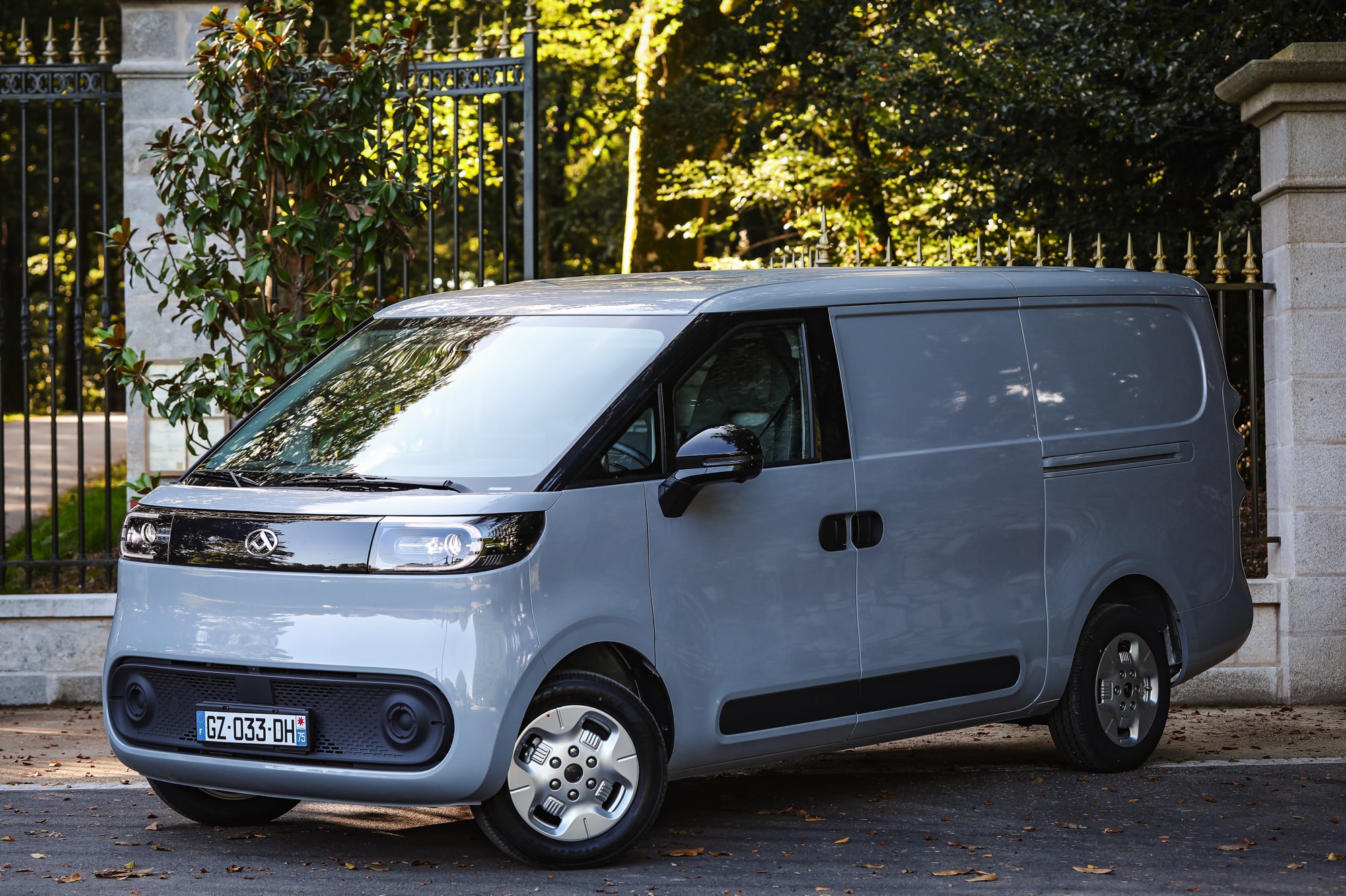 Maxus eDeliver5 : ESSAI du fourgon électrique et accessible