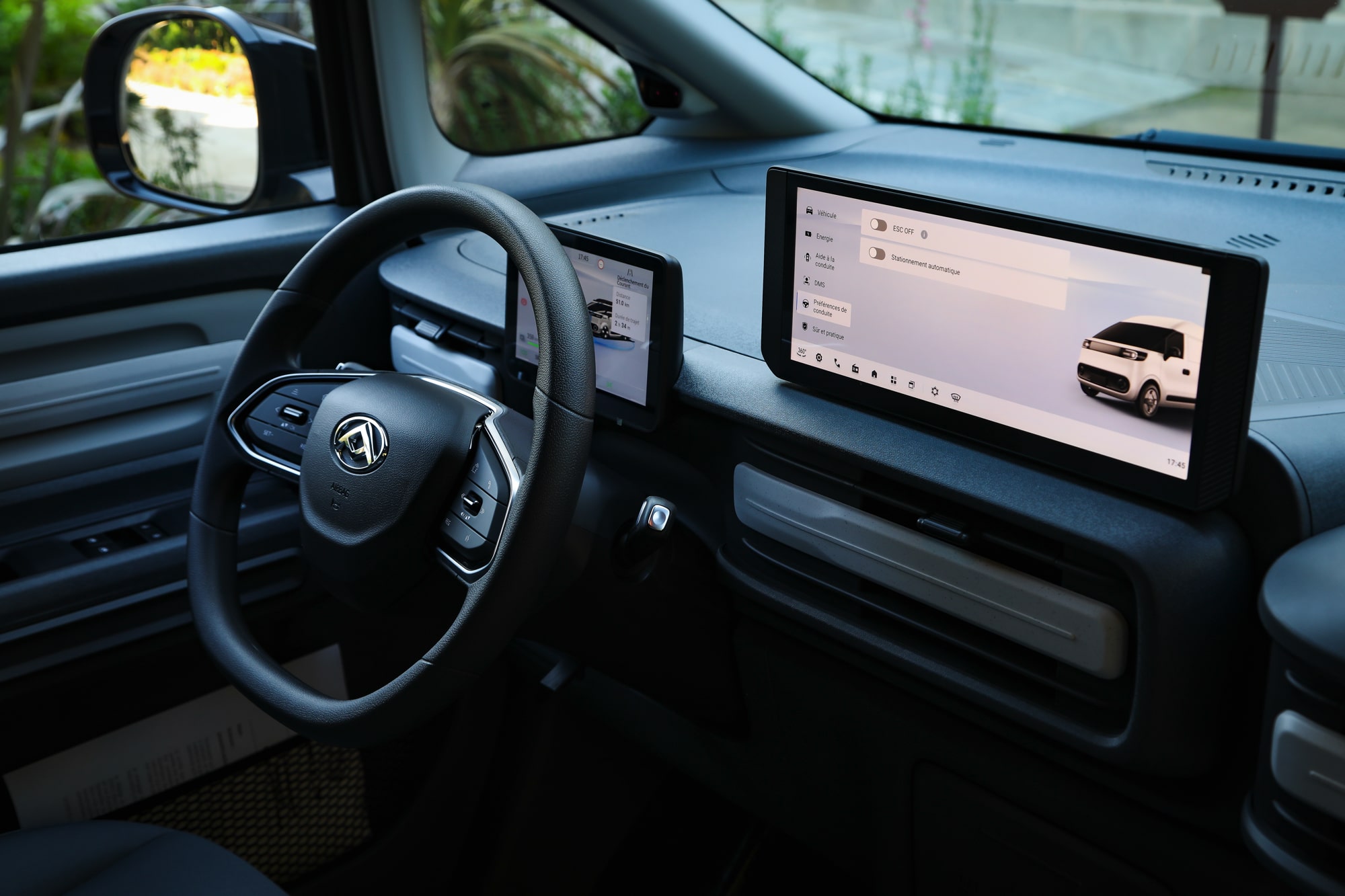 Maxus eDeliver5 : ESSAI du fourgon électrique et accessible