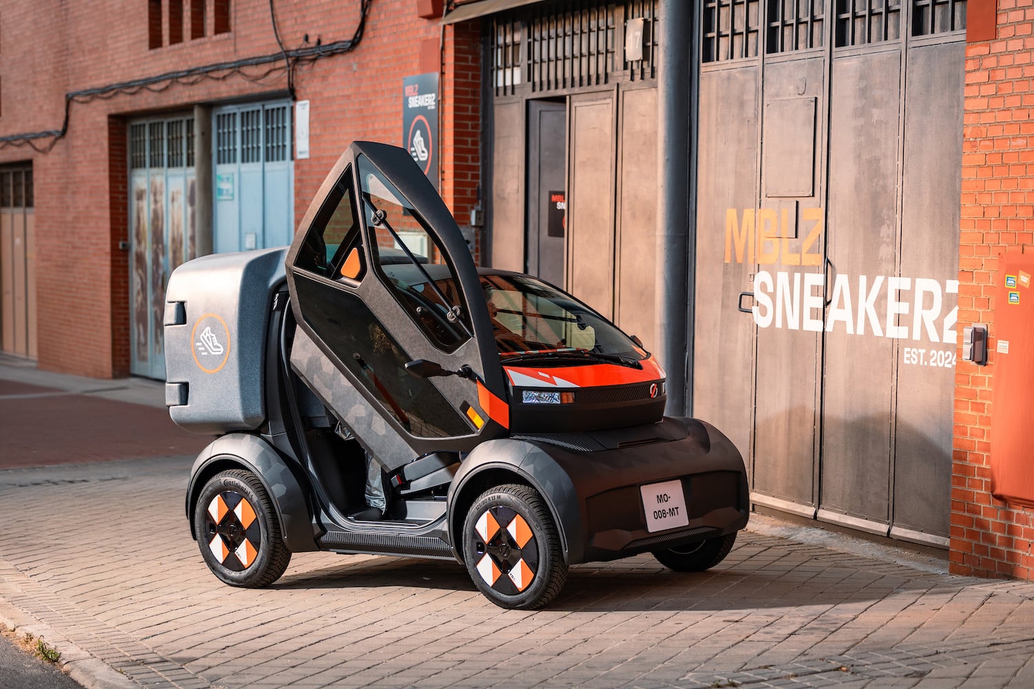 Mondial de l'Auto 2024 - Mobilize Bento, le mini utilitaire électrique ...