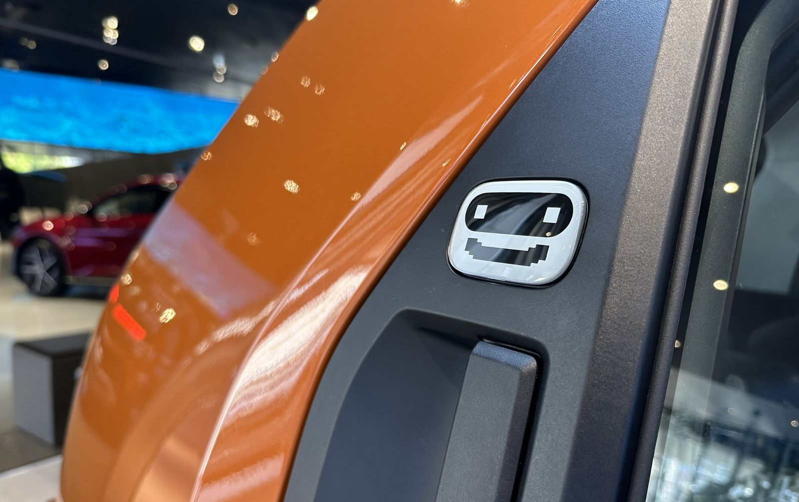 On est monté à bord de la Hyundai Inster, petit SUV électrique rival ...