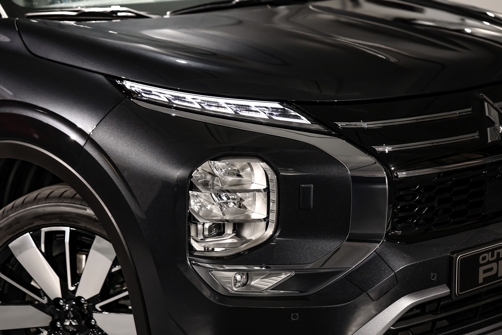 Mitsubishi Outlander PHEV : à bord du SUV hybride rechargeable