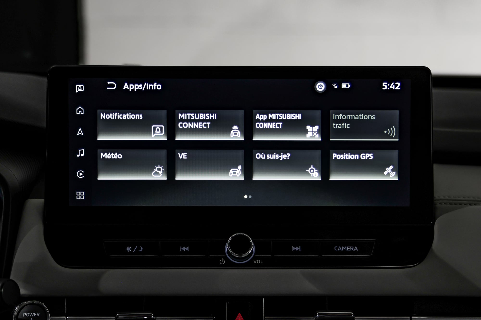 Mitsubishi Outlander PHEV : à bord du SUV hybride rechargeable