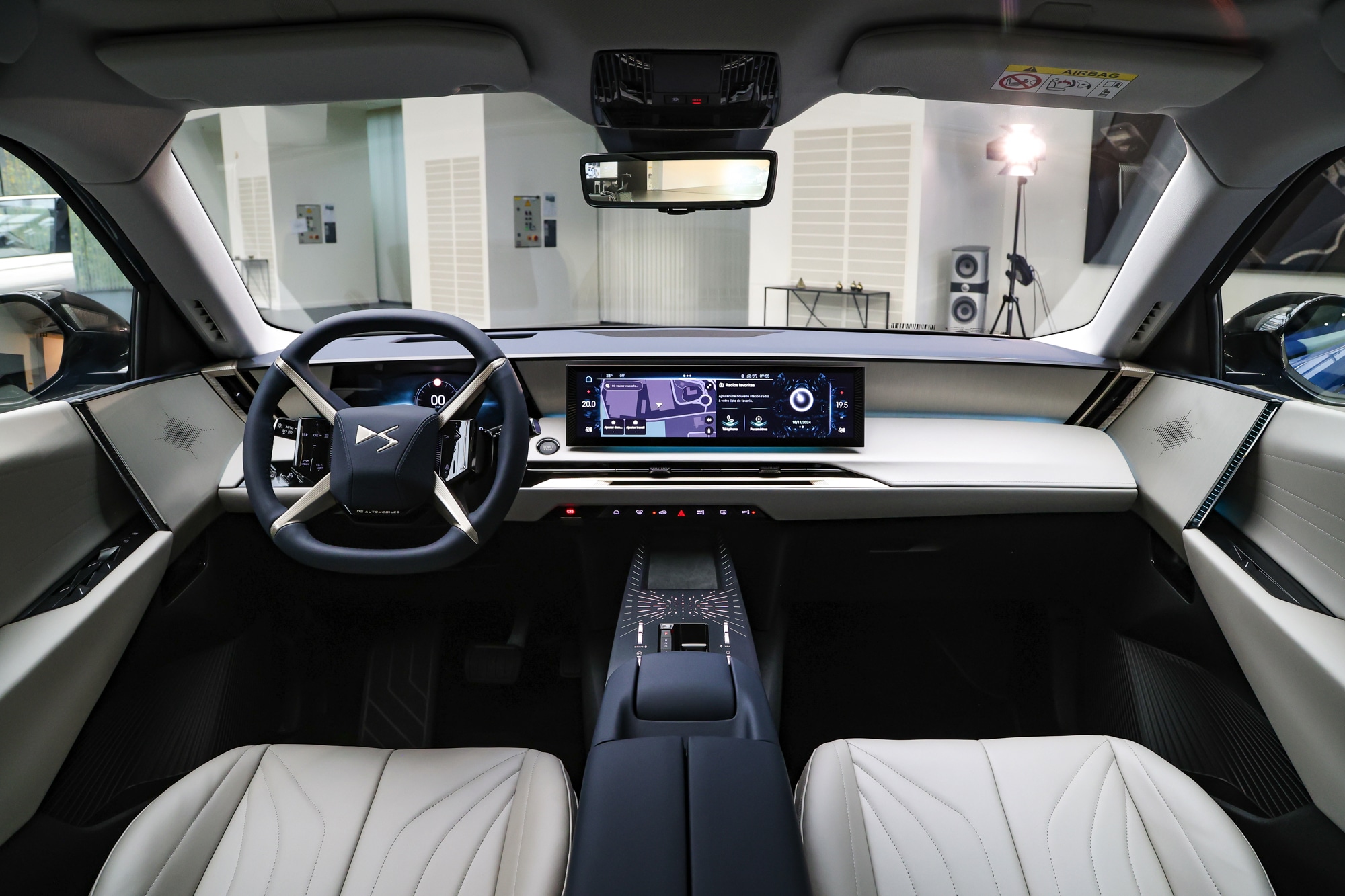 DS N°8 : notre découverte en images du SUV coupé électrique