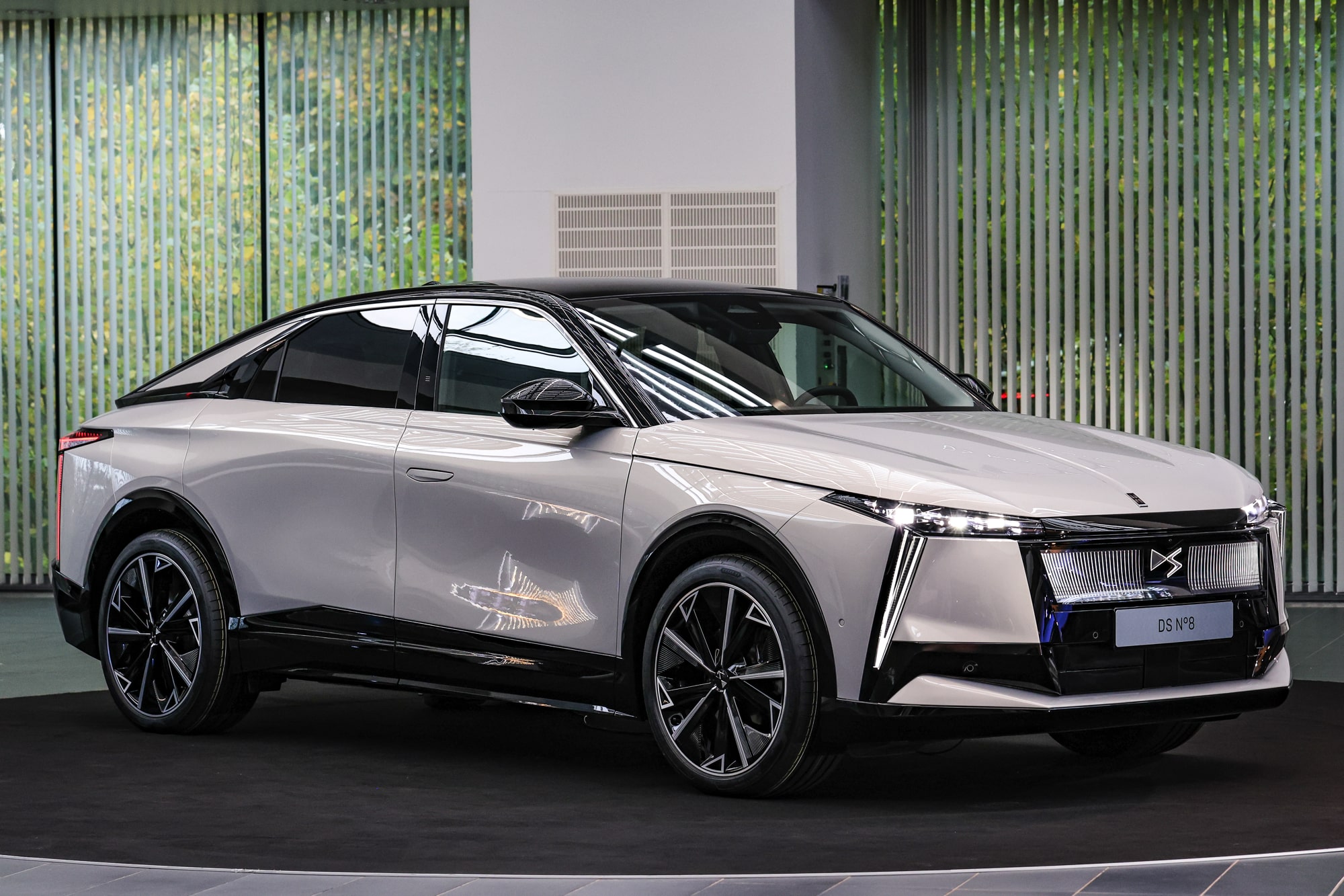 DS N°8 : notre découverte en images du SUV coupé électrique