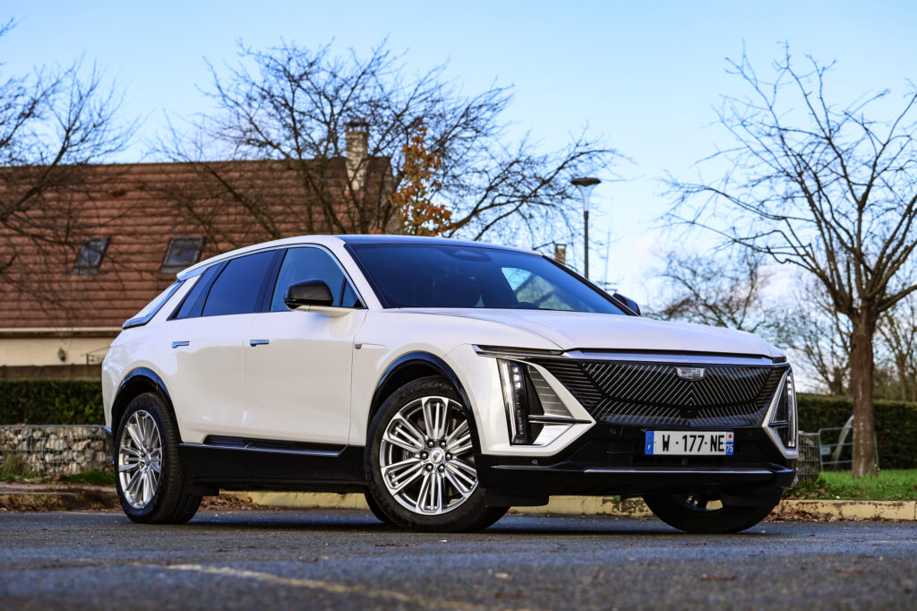 Cadillac Lyriq 600 E4 : ESSAI du SUV électrique à l'américaine