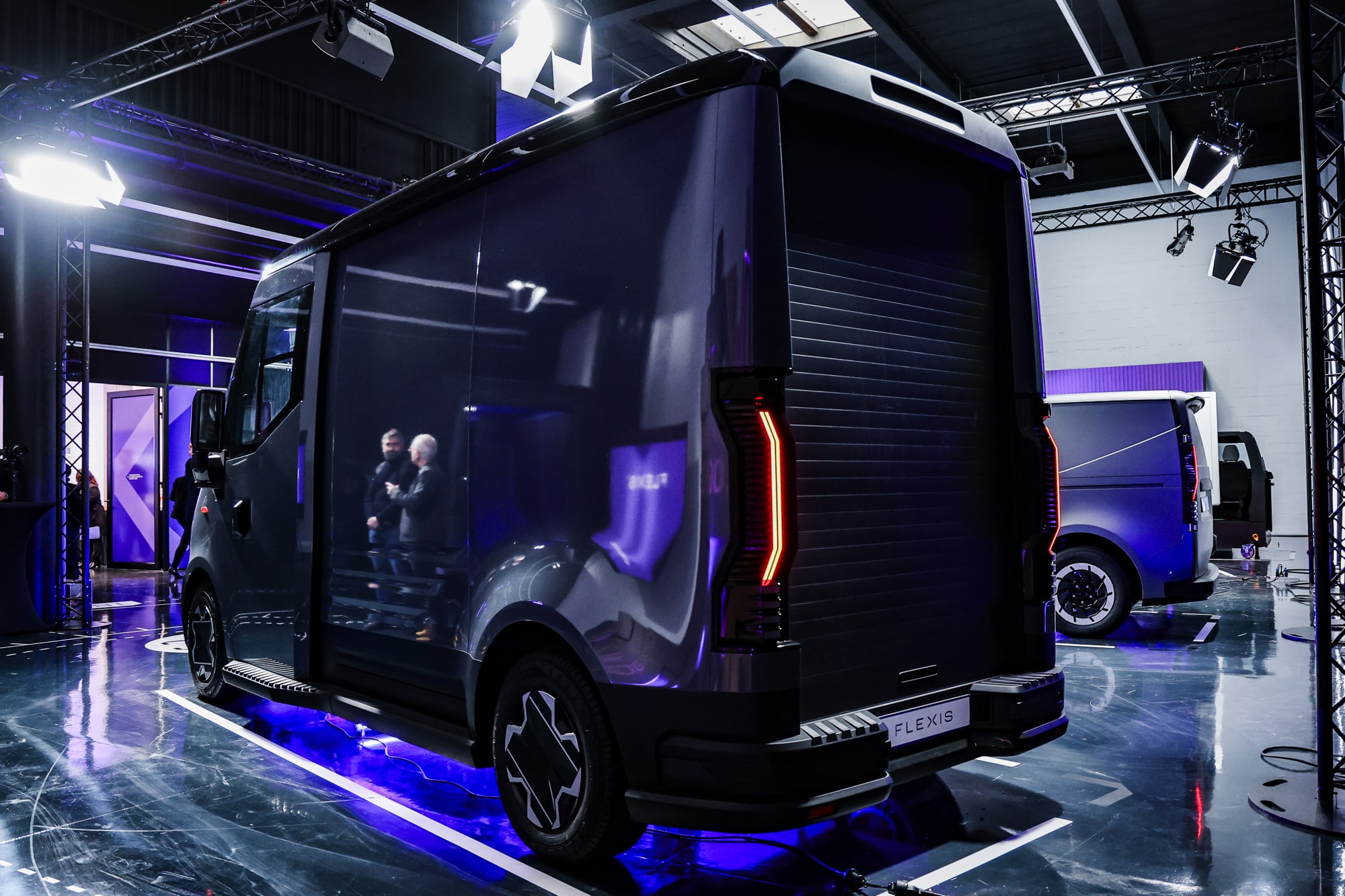 Flexis : découverte en images des utilitaires électriques intelligents