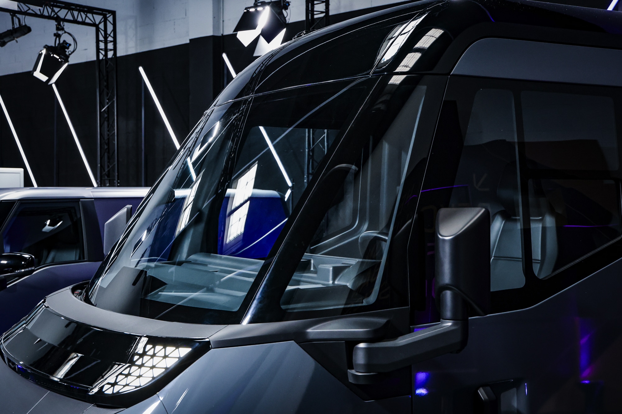 Flexis : découverte en images des utilitaires électriques intelligents