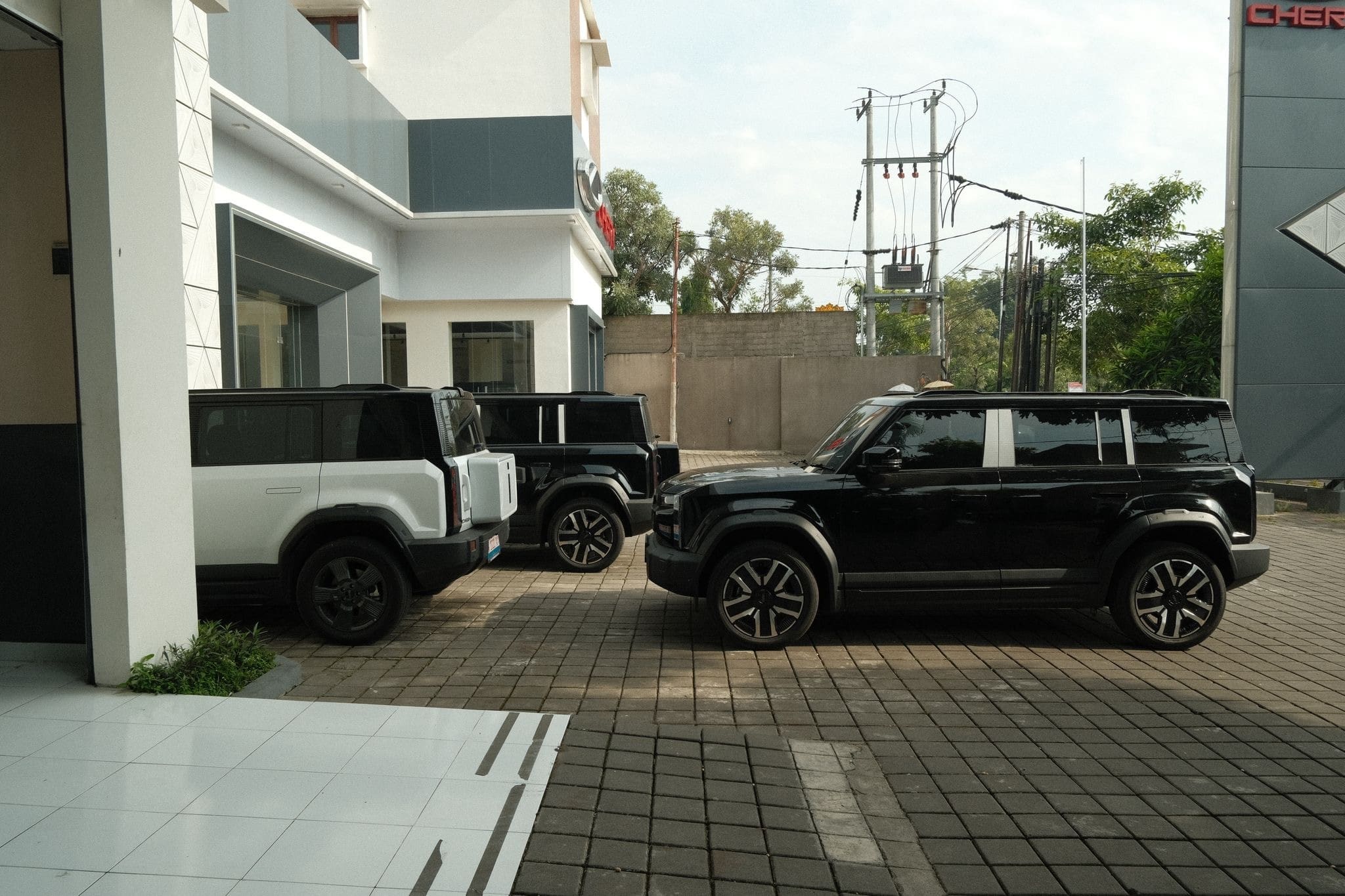 Prise en main : que vaut le Chery - Jaecoo J6, ce mini Defender ...