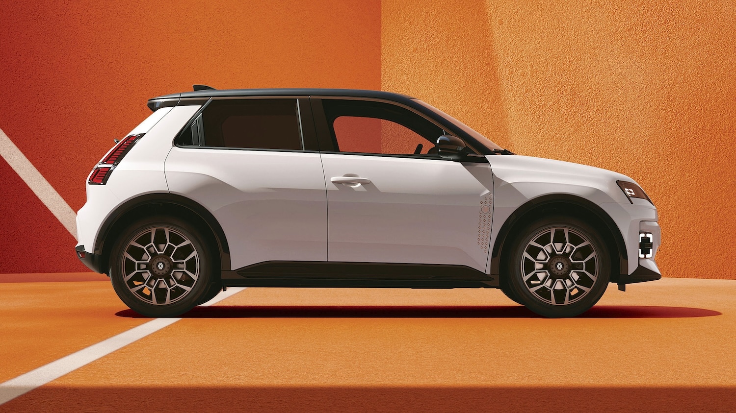 Renault 5 électrique : voici le prix (élevé) de la version Roland Garros