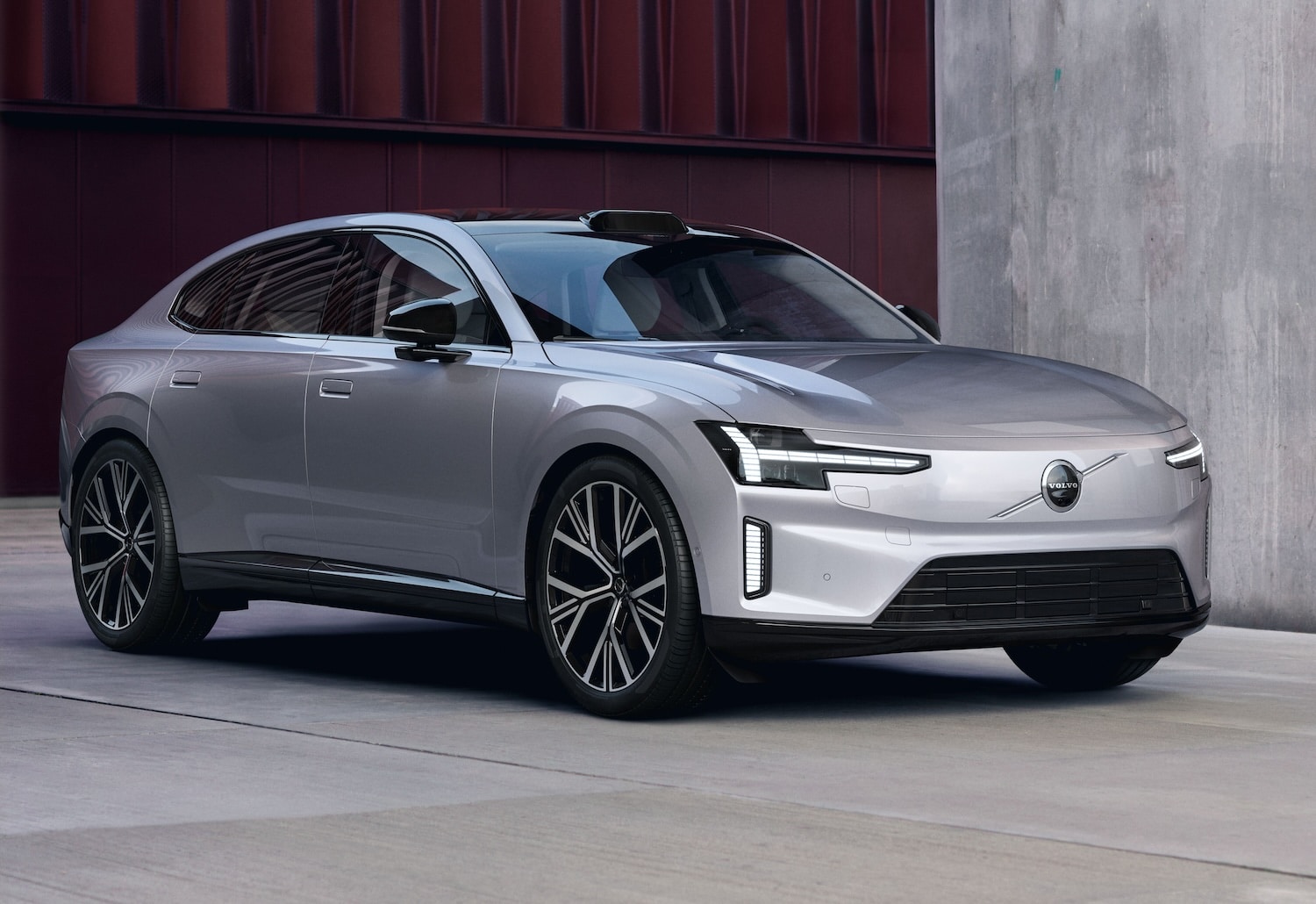 Volvo ES90 : une berline électrique à grosse autonomie pour les anti-SUV