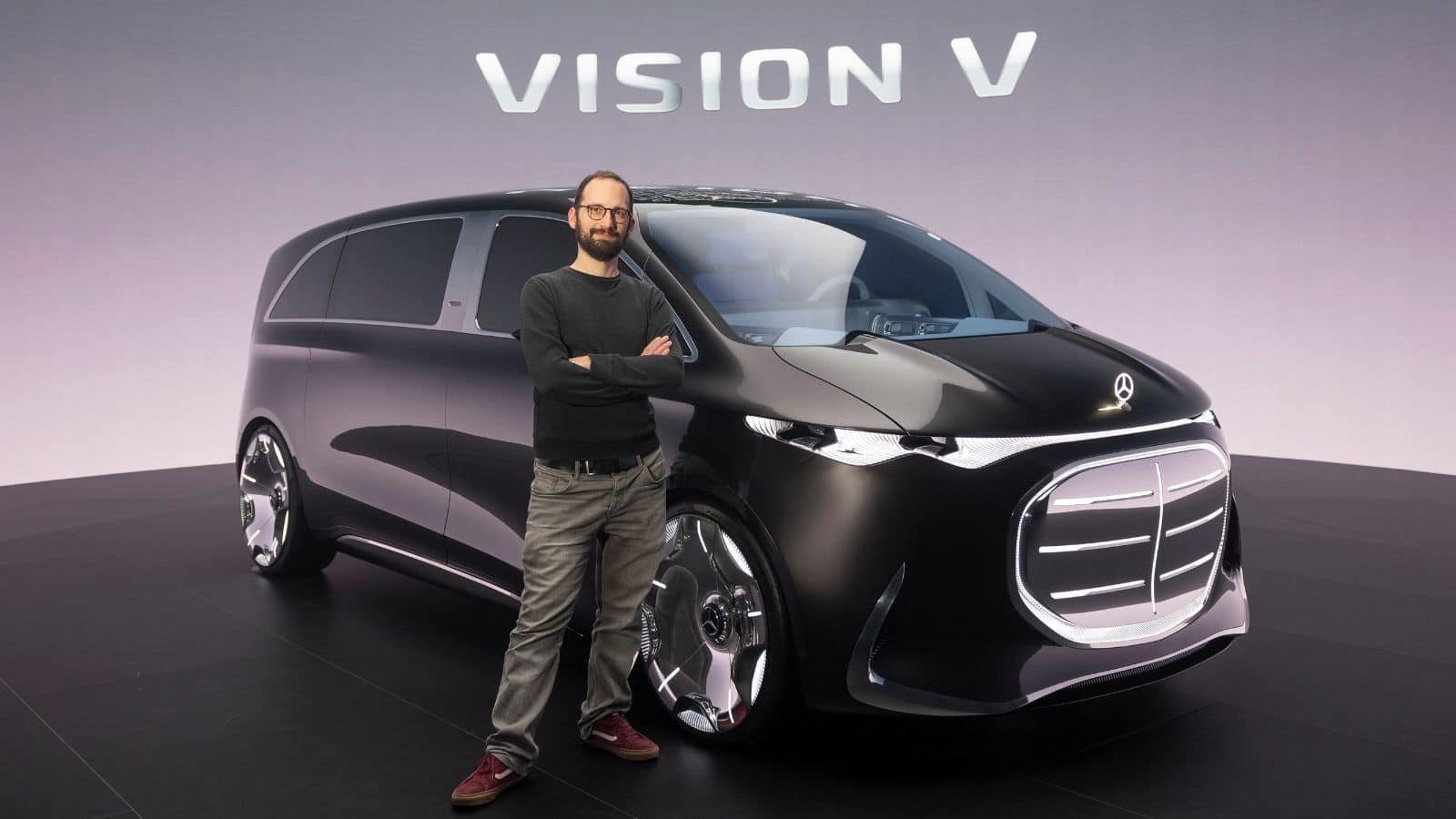 Mercedes Vision V : première rencontre avec le van électrique de luxe