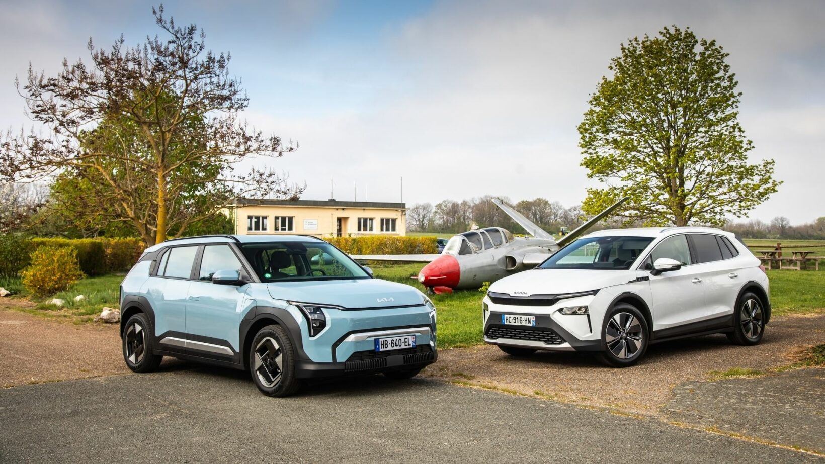 Kia EV3 vs Skoda Elroq : un match de SUV électriques très serré