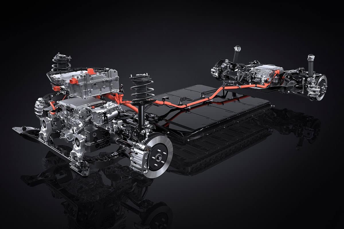 Lexus ES 500e : on est monté à bord de la routière électrique qui vise ...